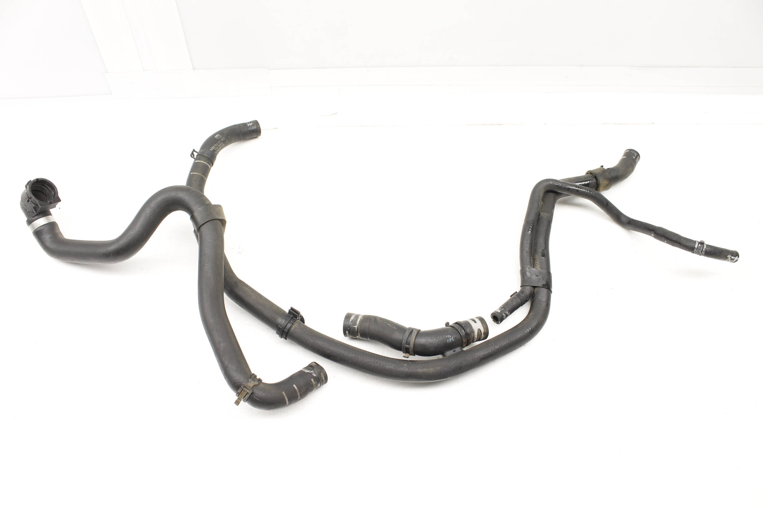 VW Coolant / Water Hose Set (Touareg) 7L0121156E
