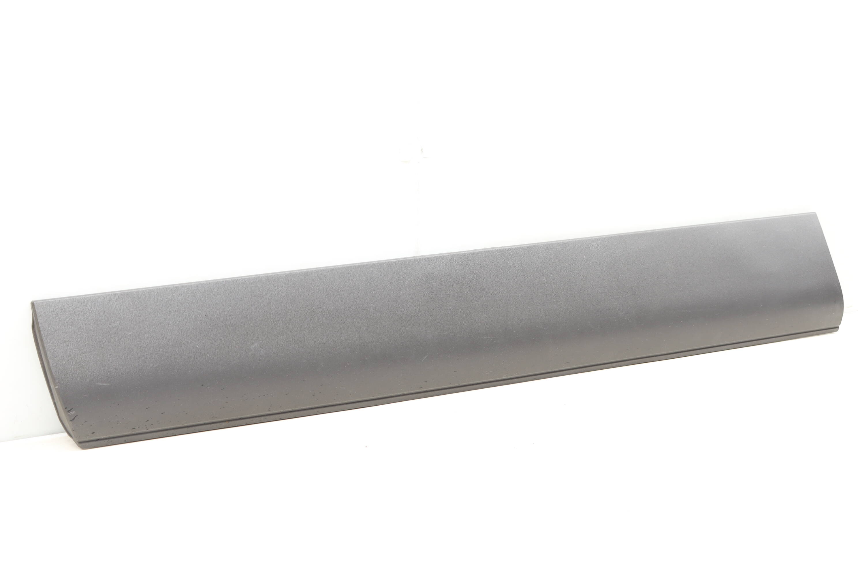 Audi Front Left Lower Door Molding / Blade (Q7) 4L0853959