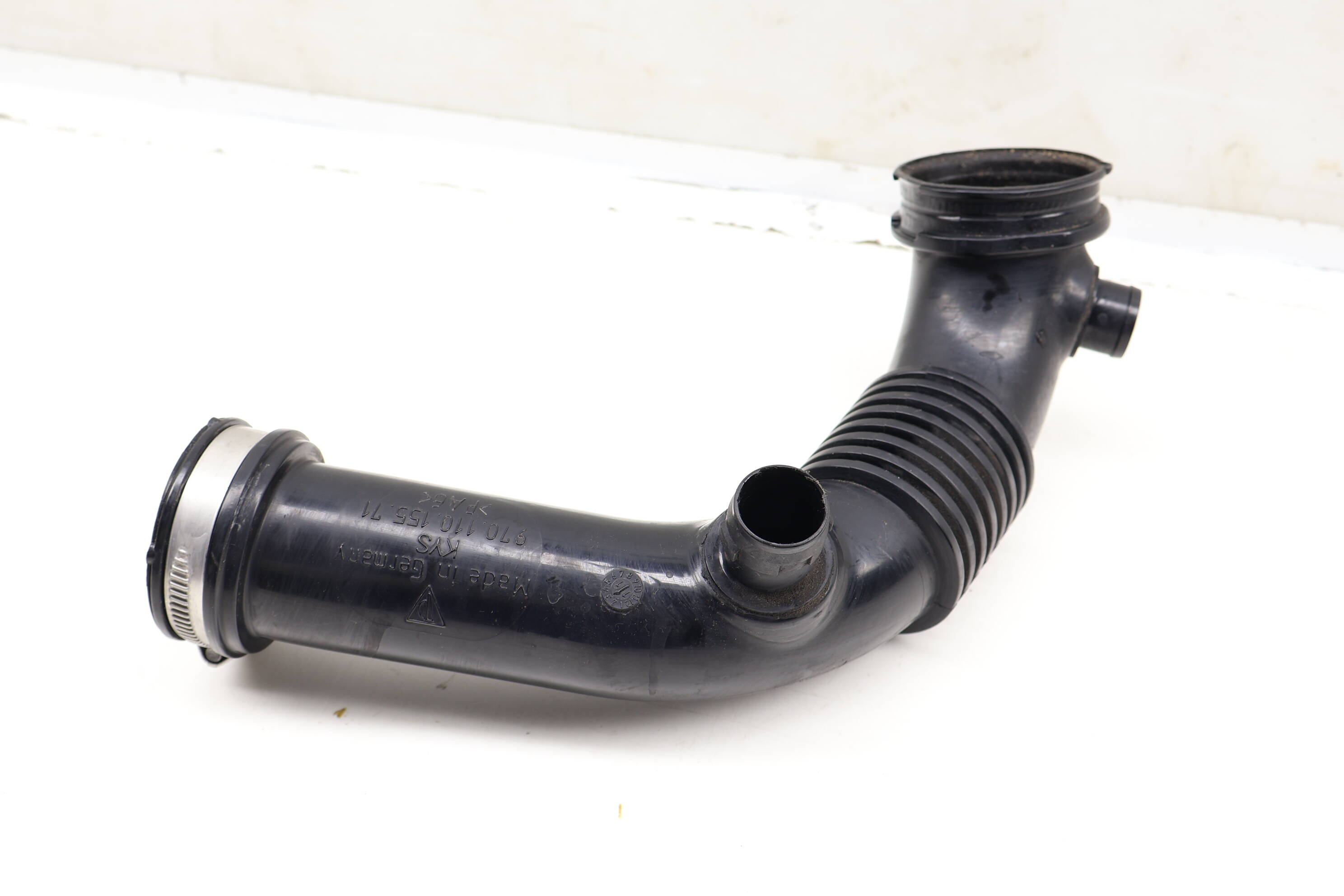 Porsche Left Air Intake Duct / Tube (Panamera) 97011015571