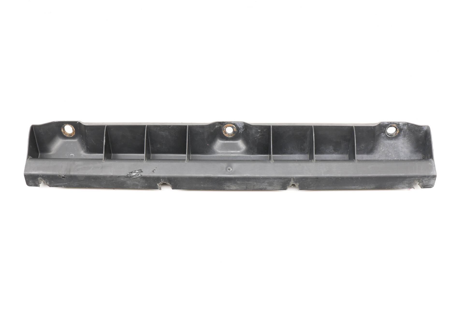 Audi Underbody Mount Bracket (Q7) 7L8825195A