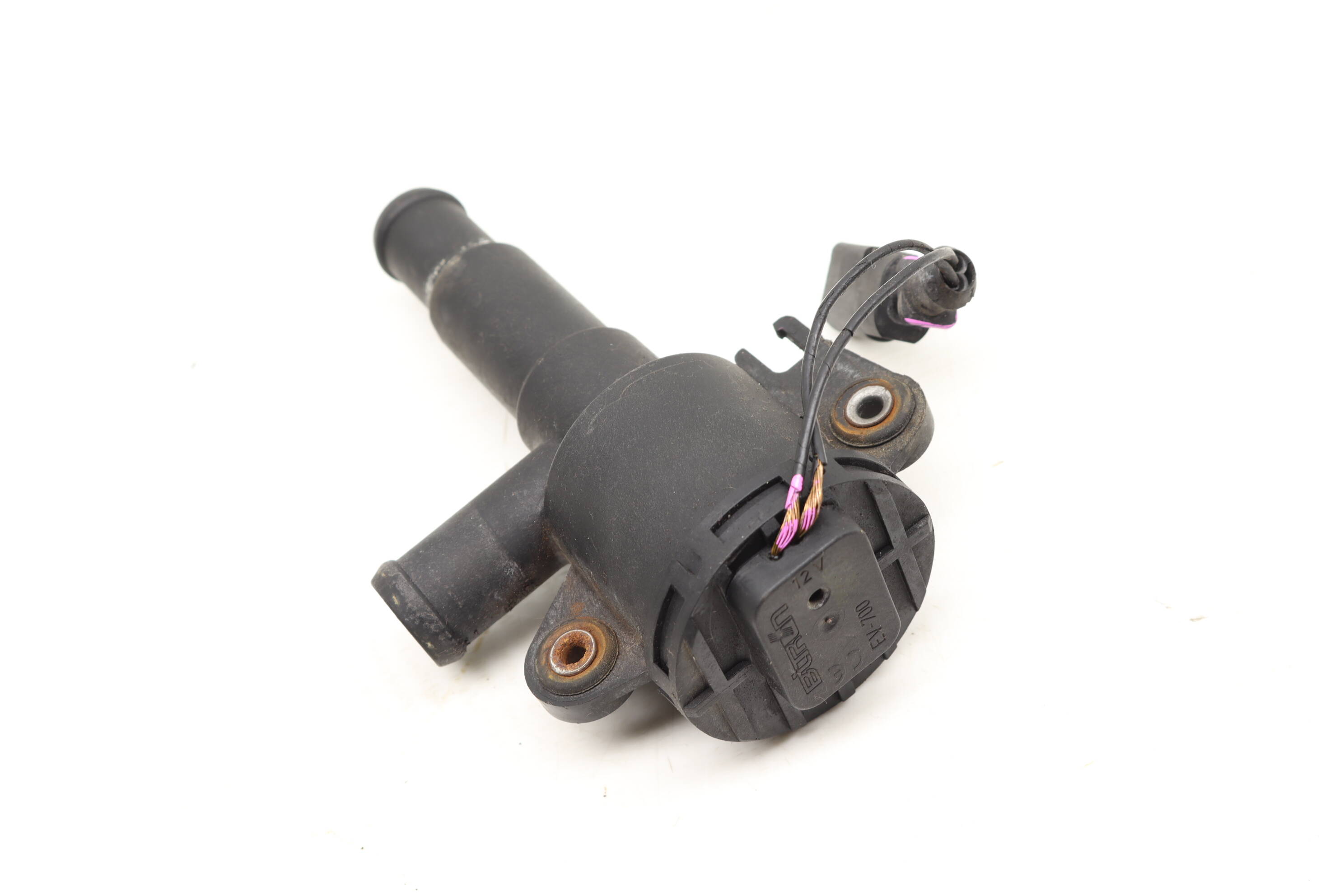 VW Coolant / Heater Control Valve (EuroVan) 7D0963375