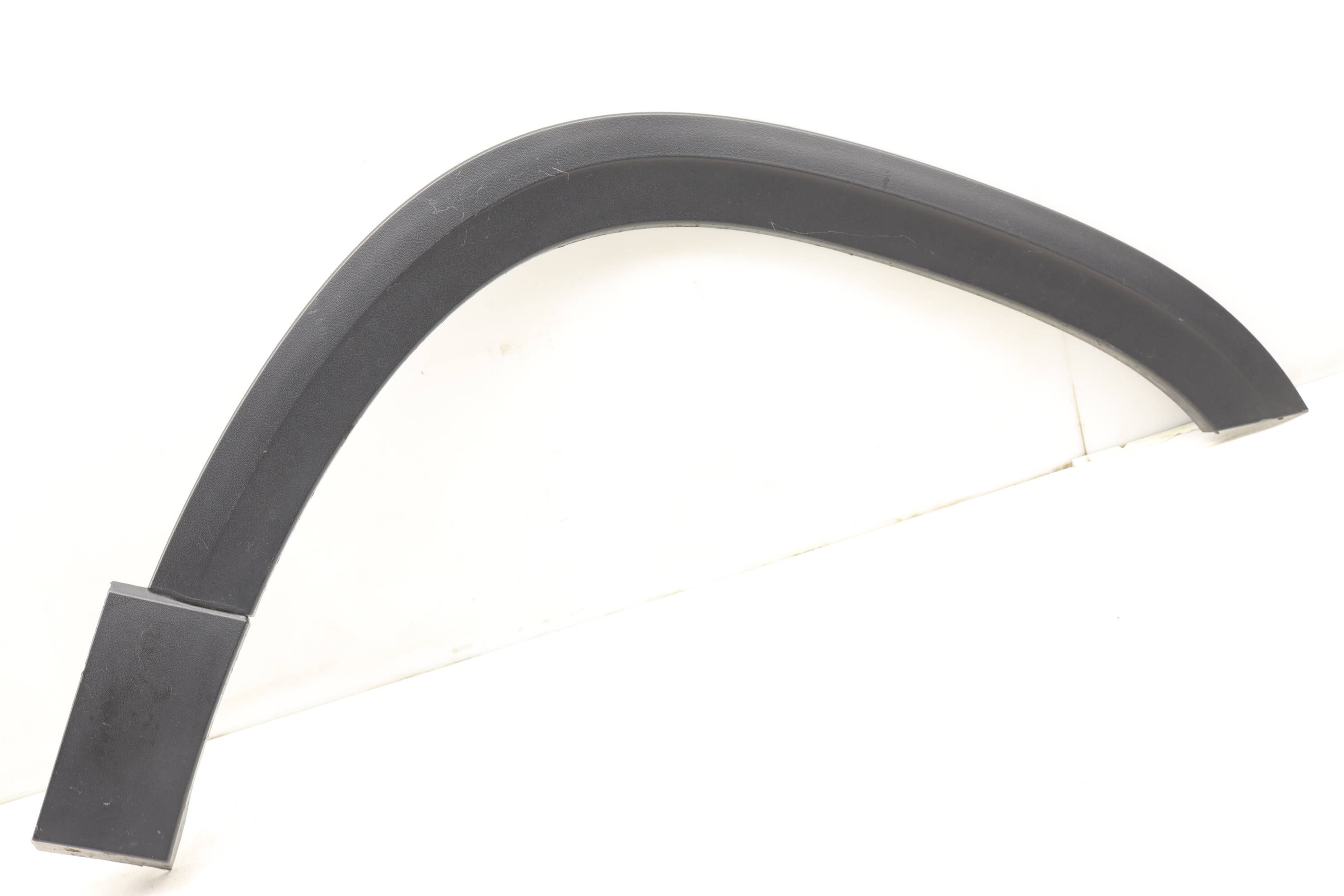 VW Front Right Wheel Fender Flare Trim / Molding (Taos) 2GJ854820