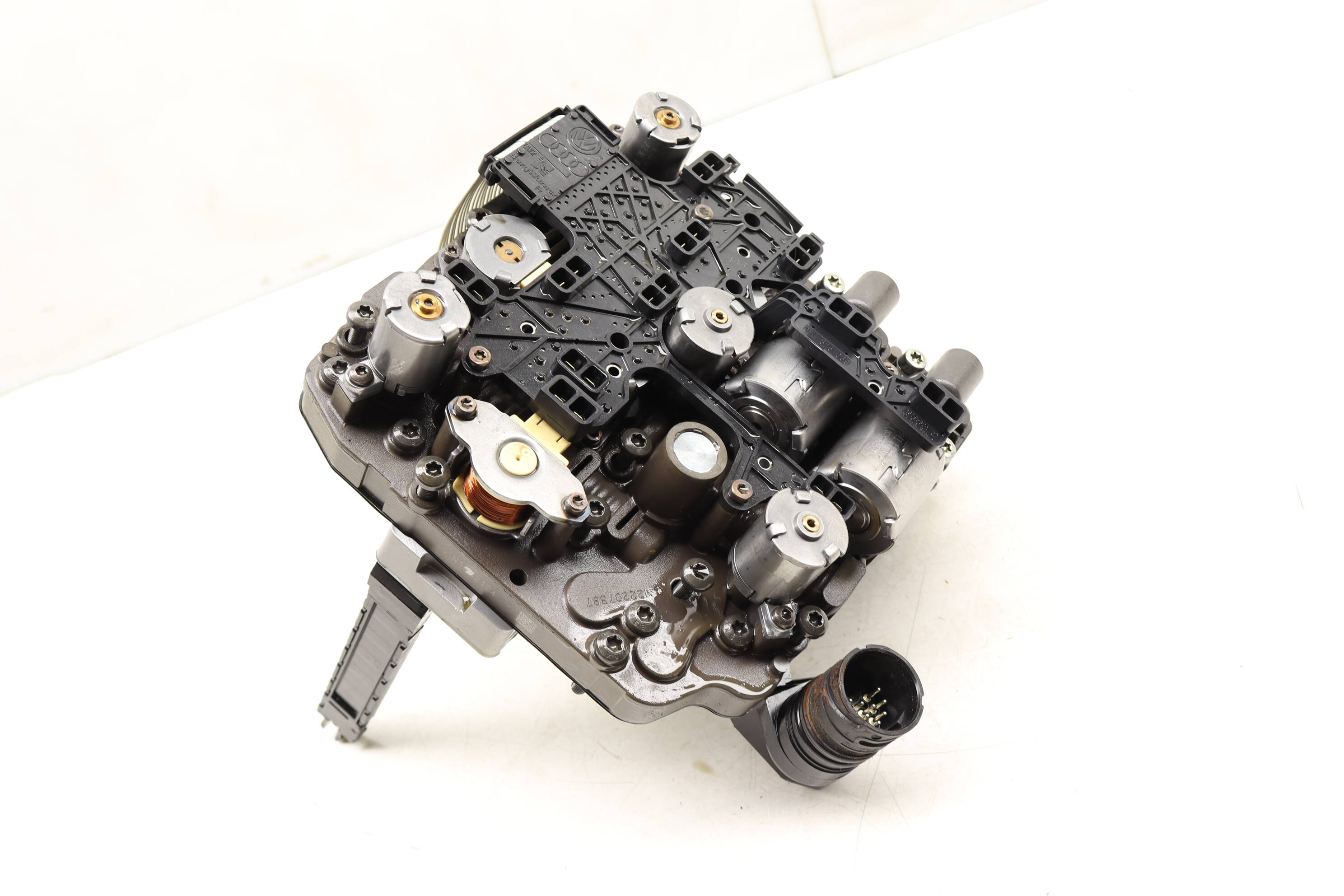 VW Transmission Valve Body / Mechatronic 02E325025AL