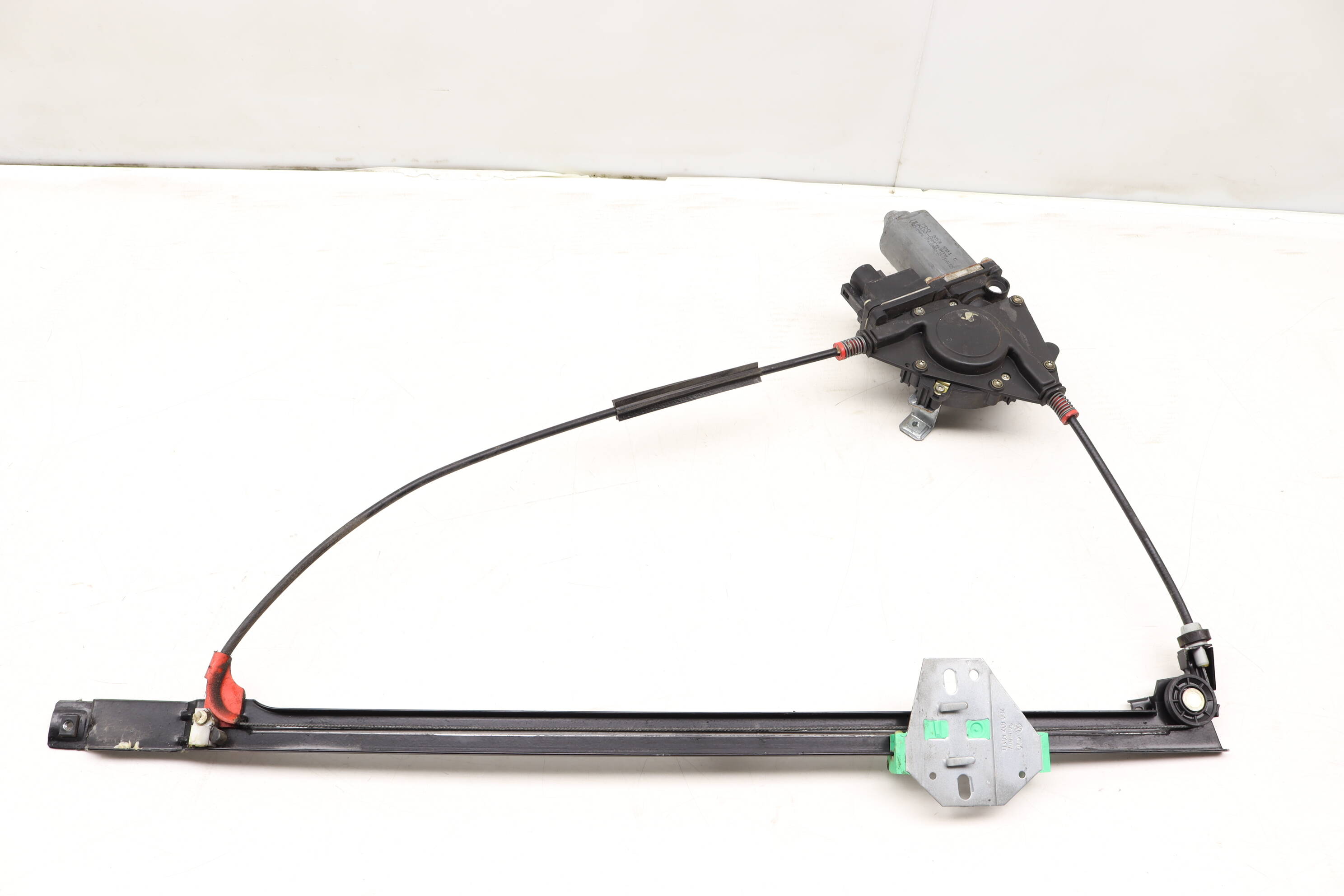 FRONT LEFT - WINDOW REGULATOR W/ MOTOR - VW EUROVAN - 7D0959801C