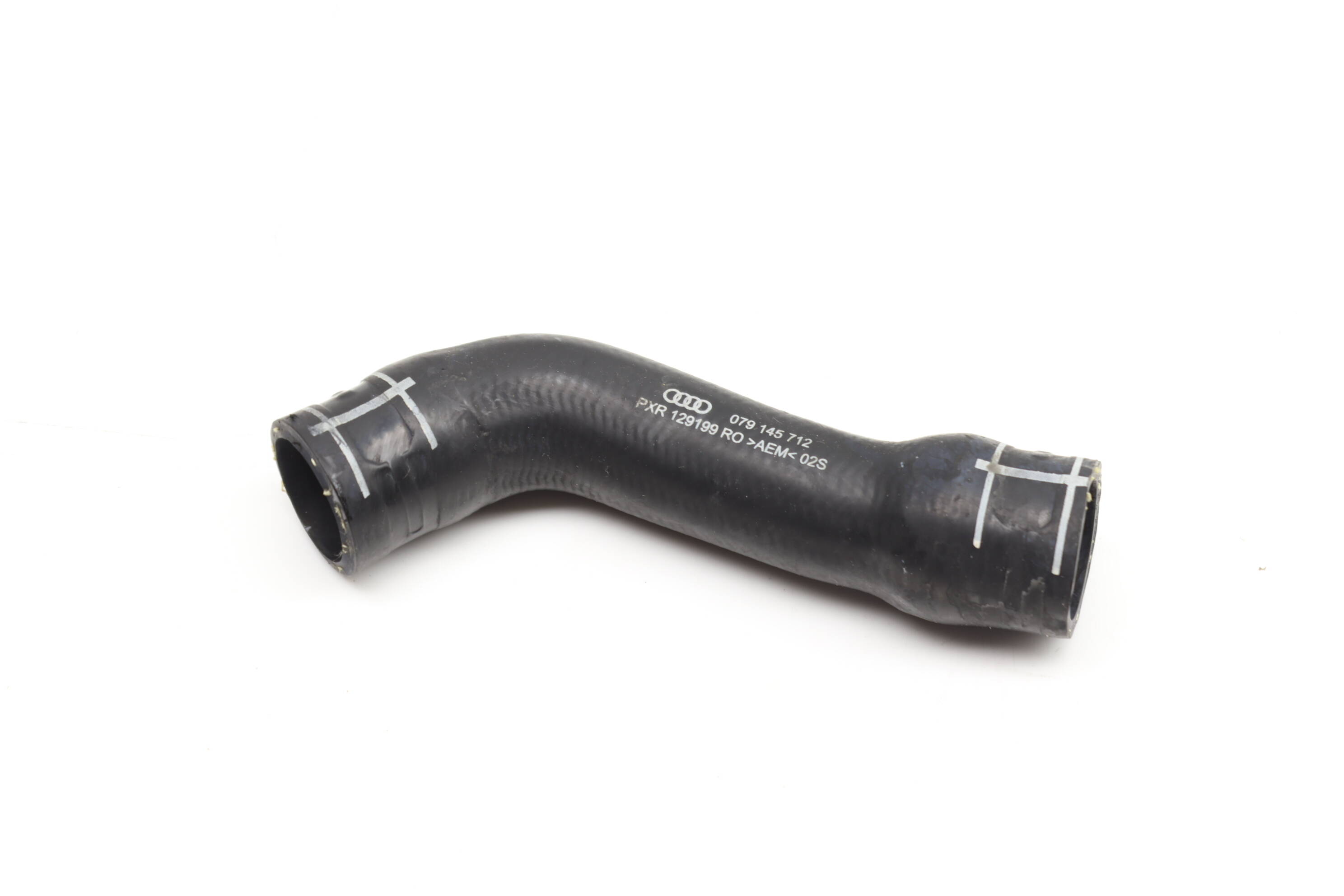 Audi Right Turbo Intercooler Suction Hose / Line 079145712
