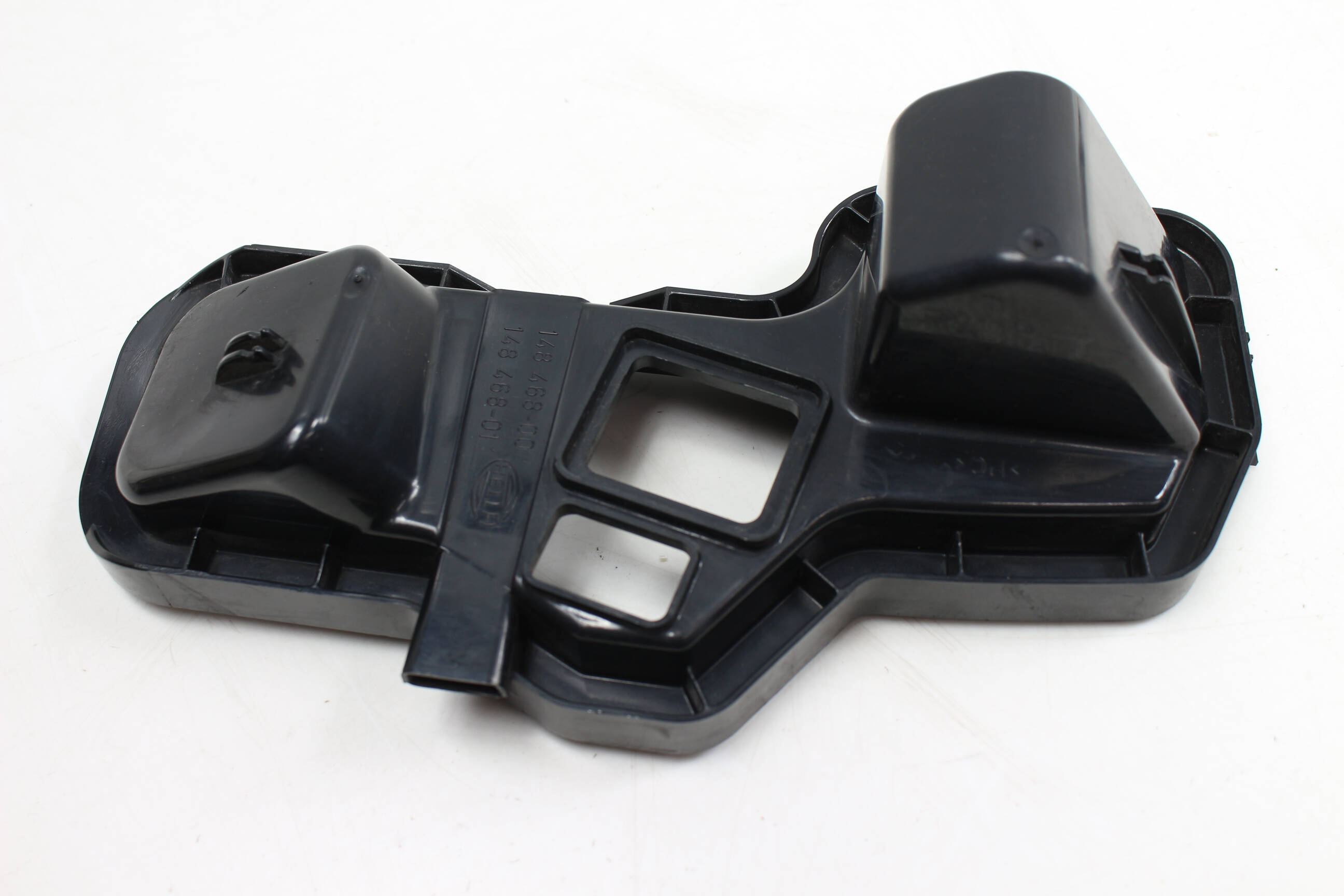 Audi Right Headlight Cover / Cap (A6, A6 Quattro) 4B0941471B