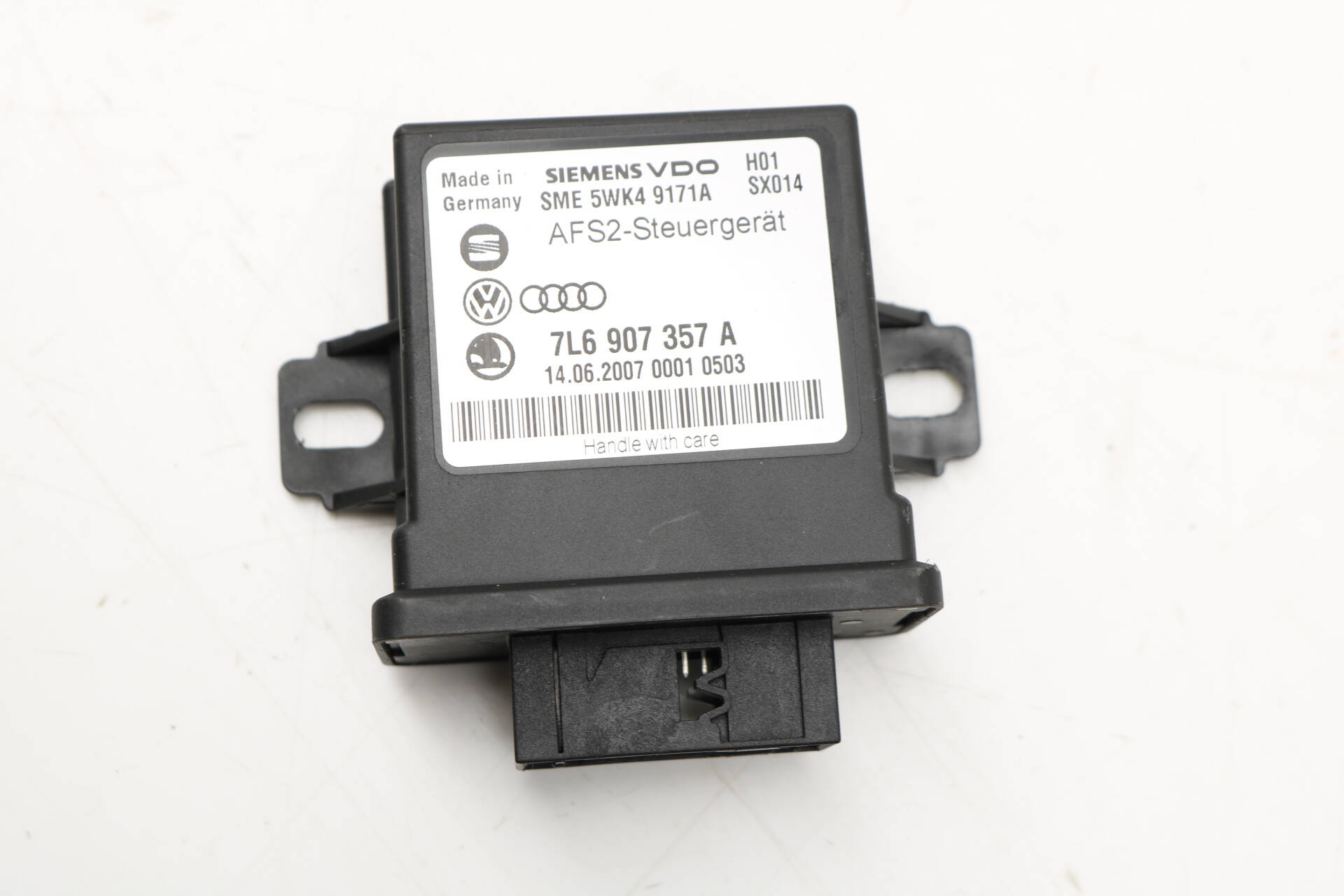 VW Headlight Cornering Control Module (Touareg) 7L6907357A