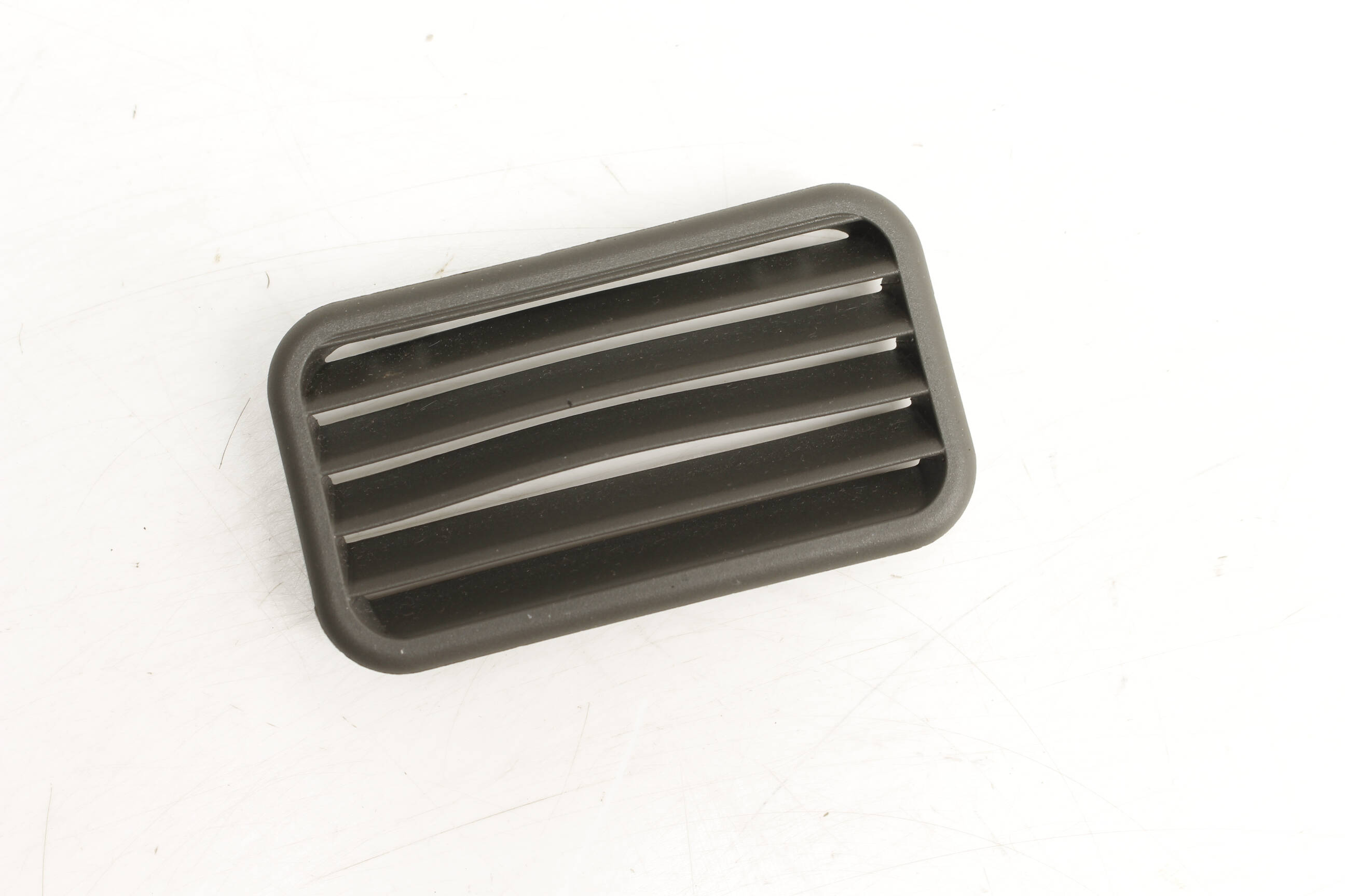 Audi Center Dash Air Vent (SQ5, Q5) 8R1820951L