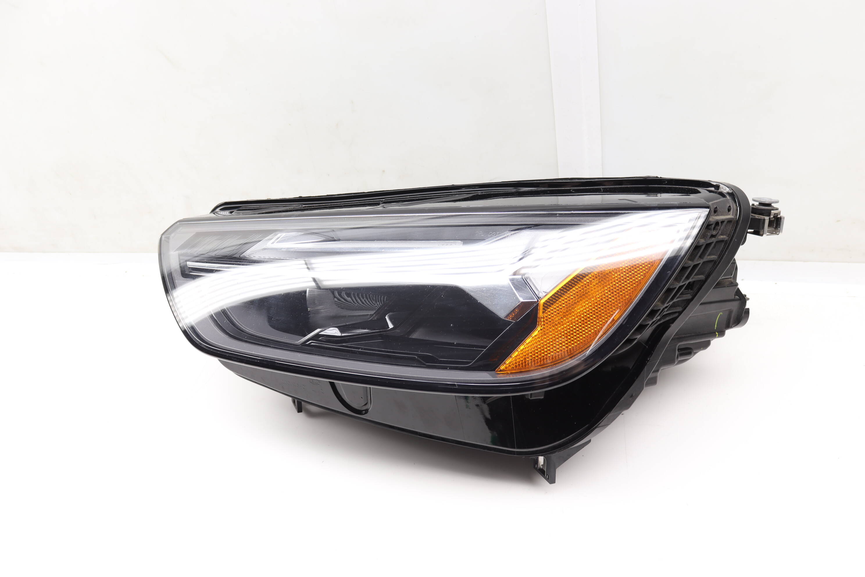 Audi Left Led Headlight / Headlamp (Q5, SQ5) 80A941033H