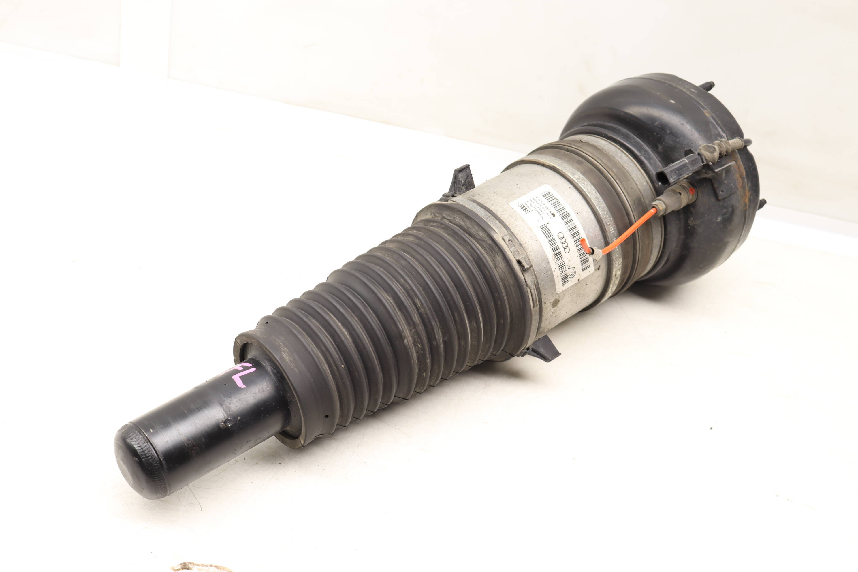 Audi Front Air Spring / Strut Assembly 4G0616039AB