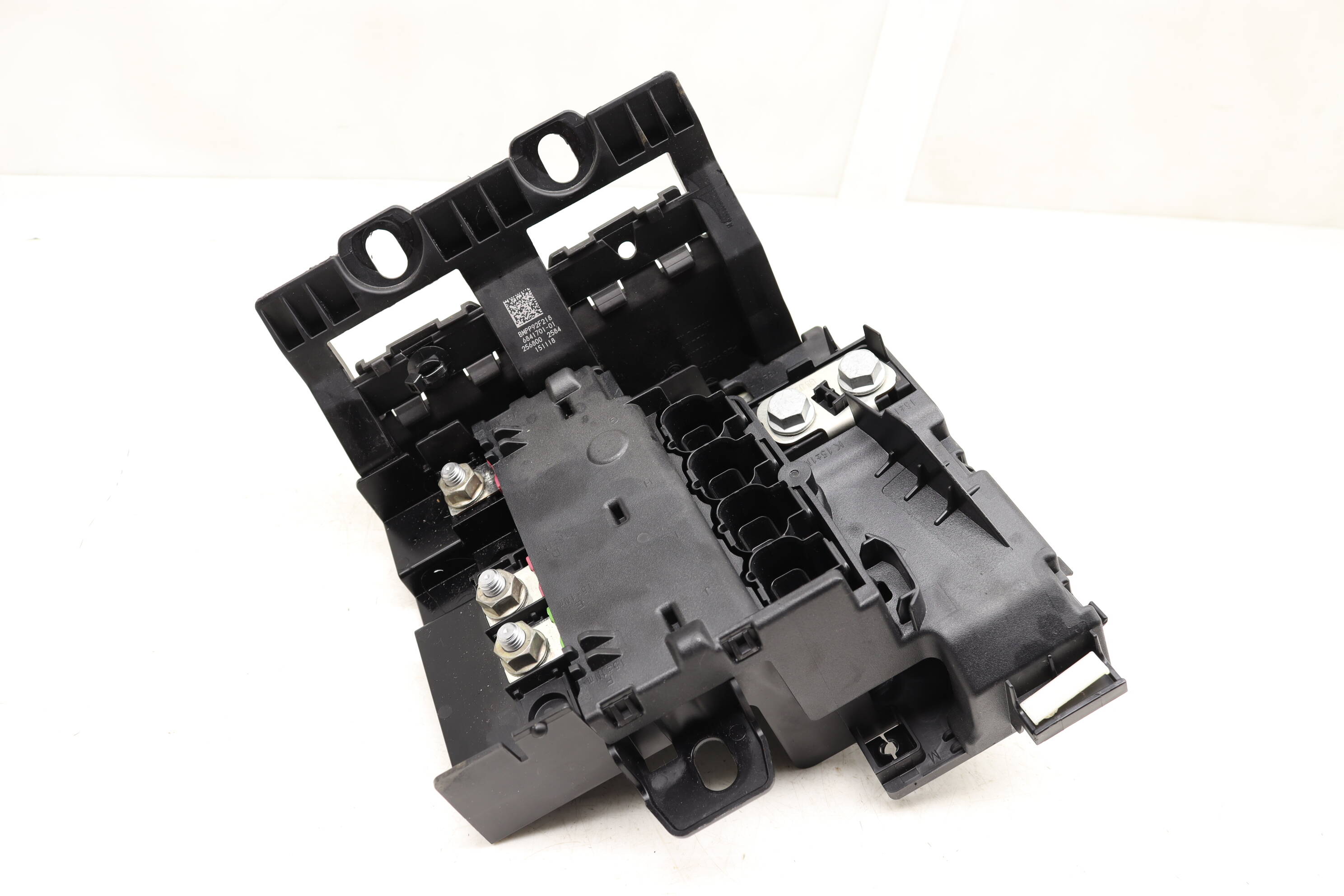 BMW Rear Positive Battery Terminal / Junction Box 61146841701