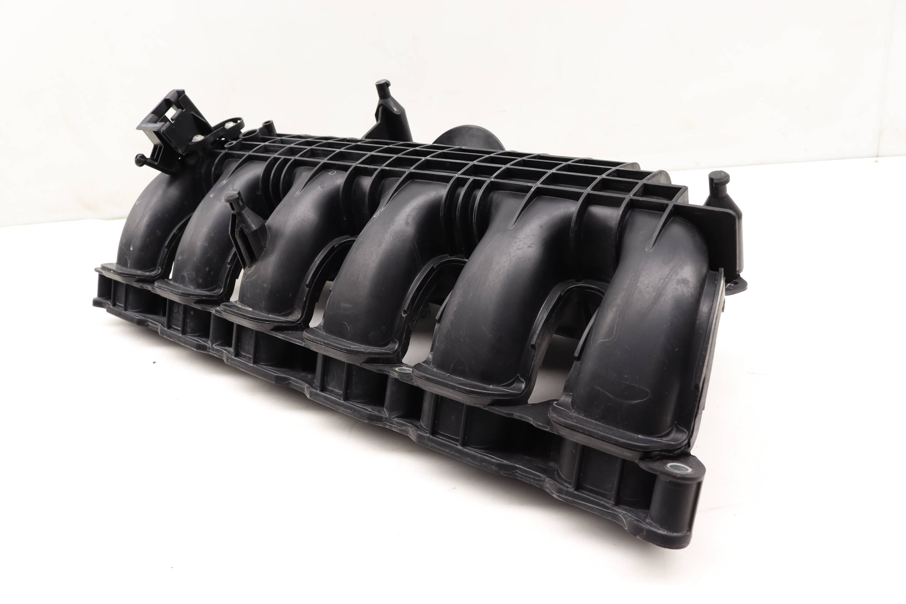 BMW Intake Manifold (M4, 335i, 435i, 740i, 640i) 11617576911