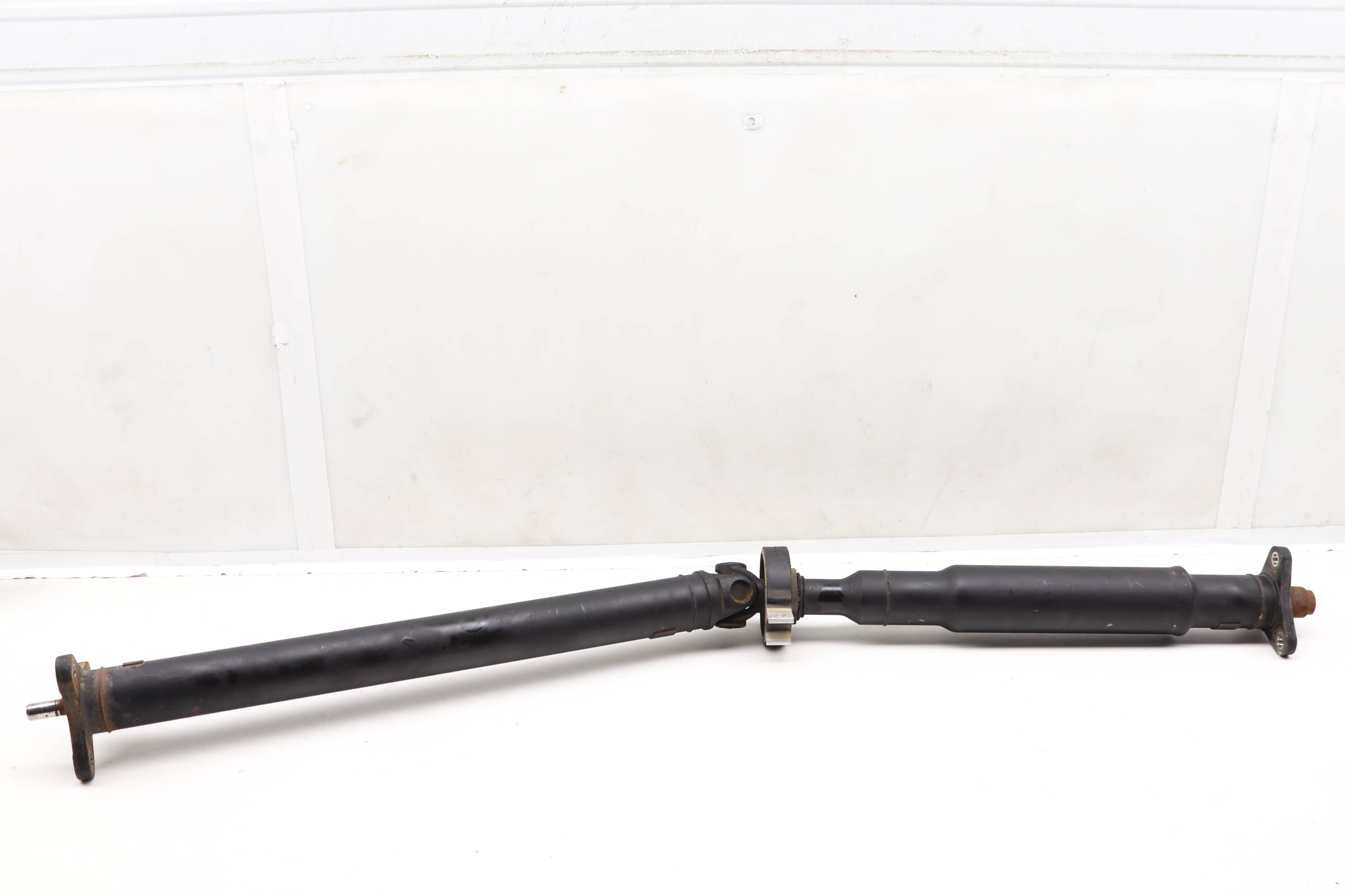 BMW Rear Driveshaft / Propeller Shaft 26107614504