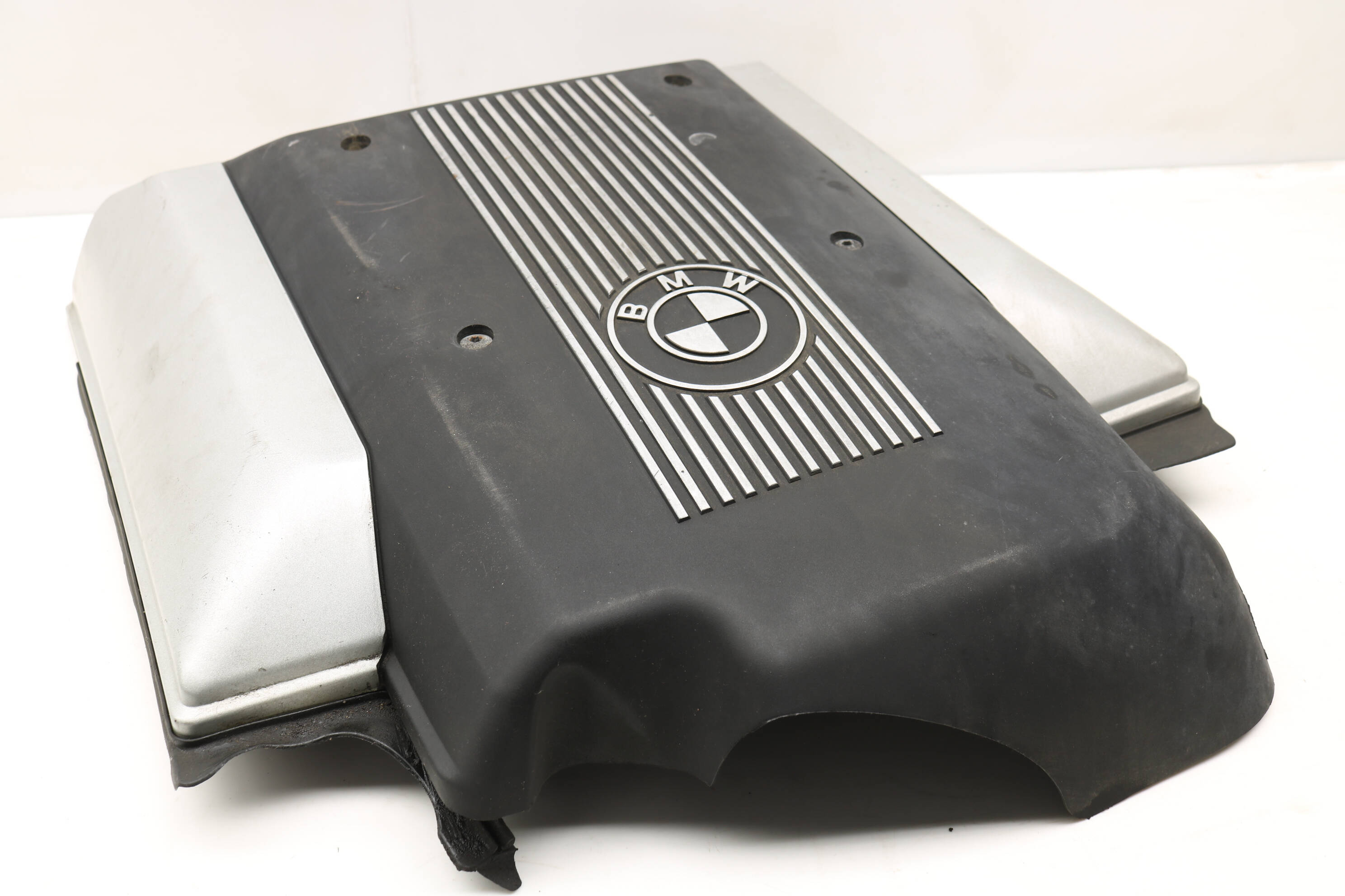 BMW Engine Cover (X5) 11611439038