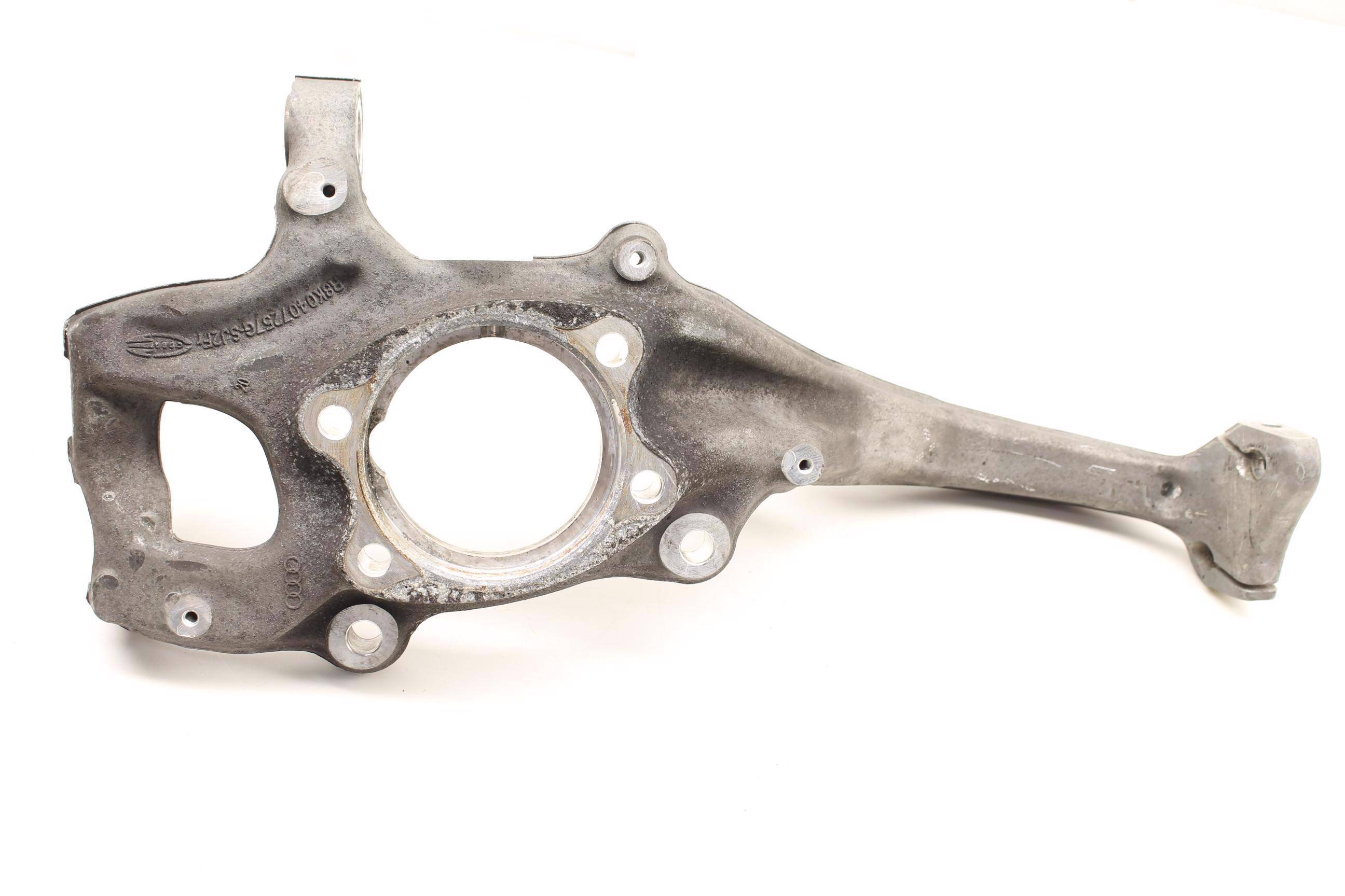 FRONT LEFT - SPINDLE / WHEEL BEARING HOUSING - AUDI A4 ALLROAD A5 Q5