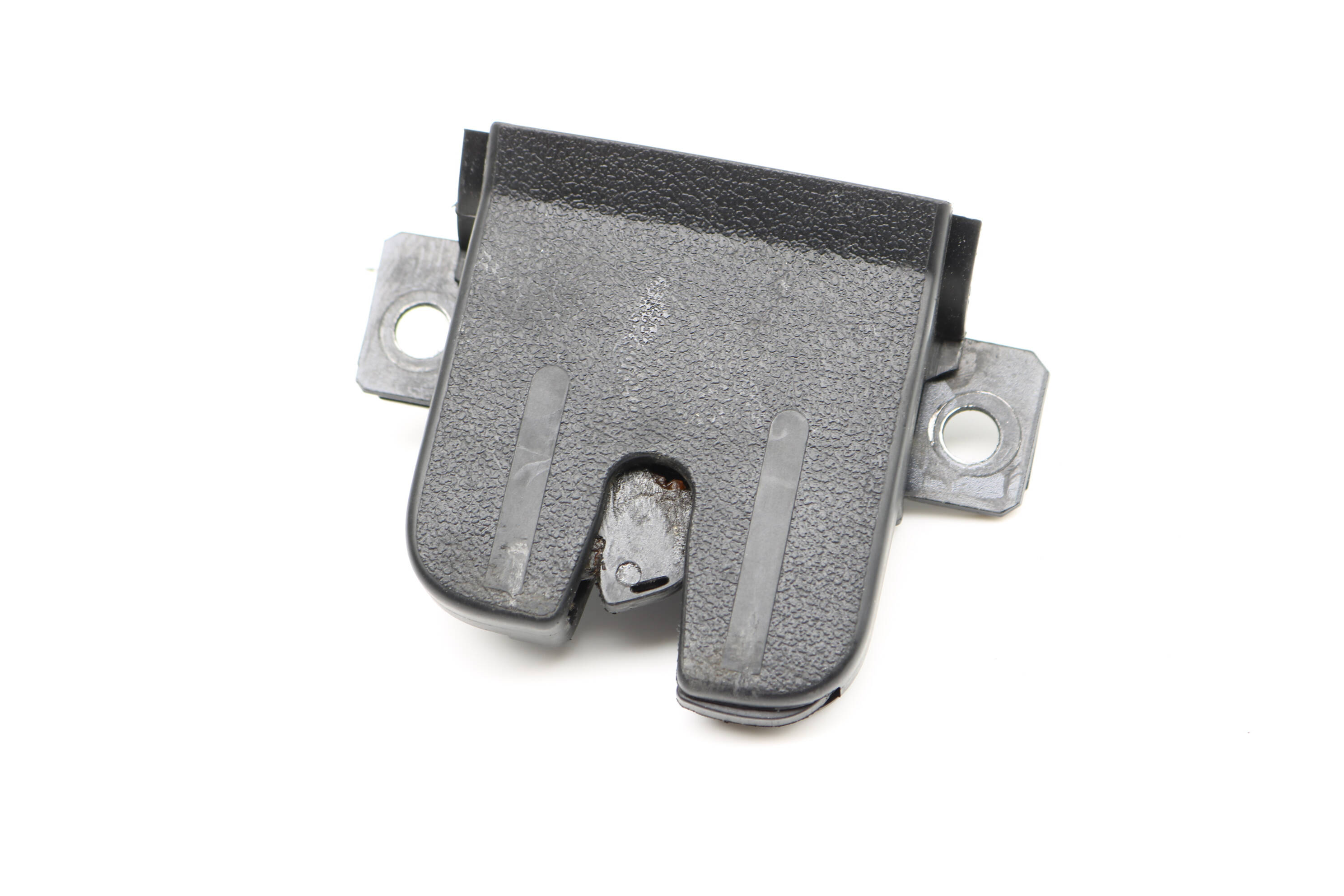 TRUNK LATCH / LOCK - VW TOUAREG - 7L6827505