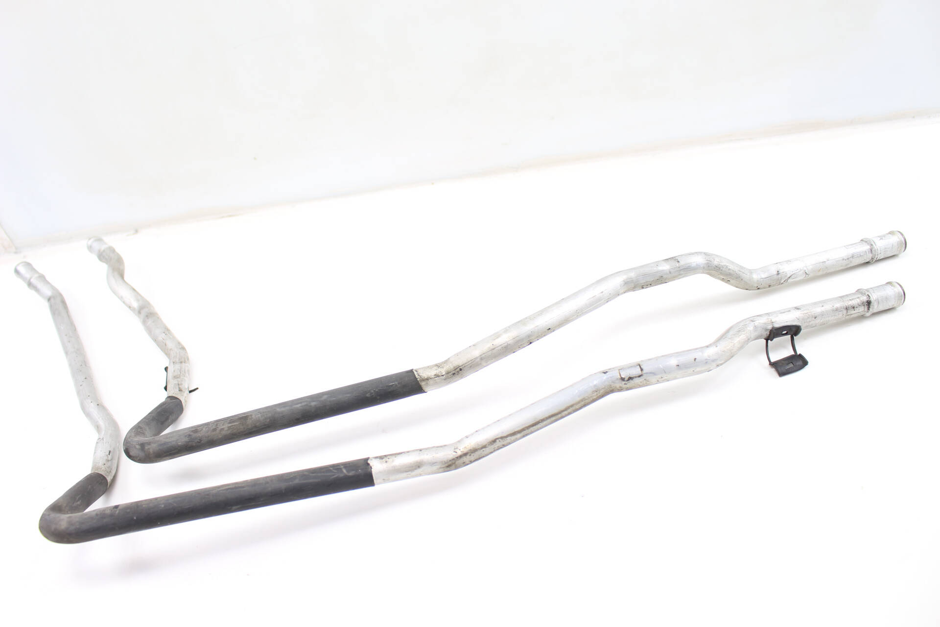 Audi Rear Coolant Tube / Pipe Set (Q7) 7L8819885