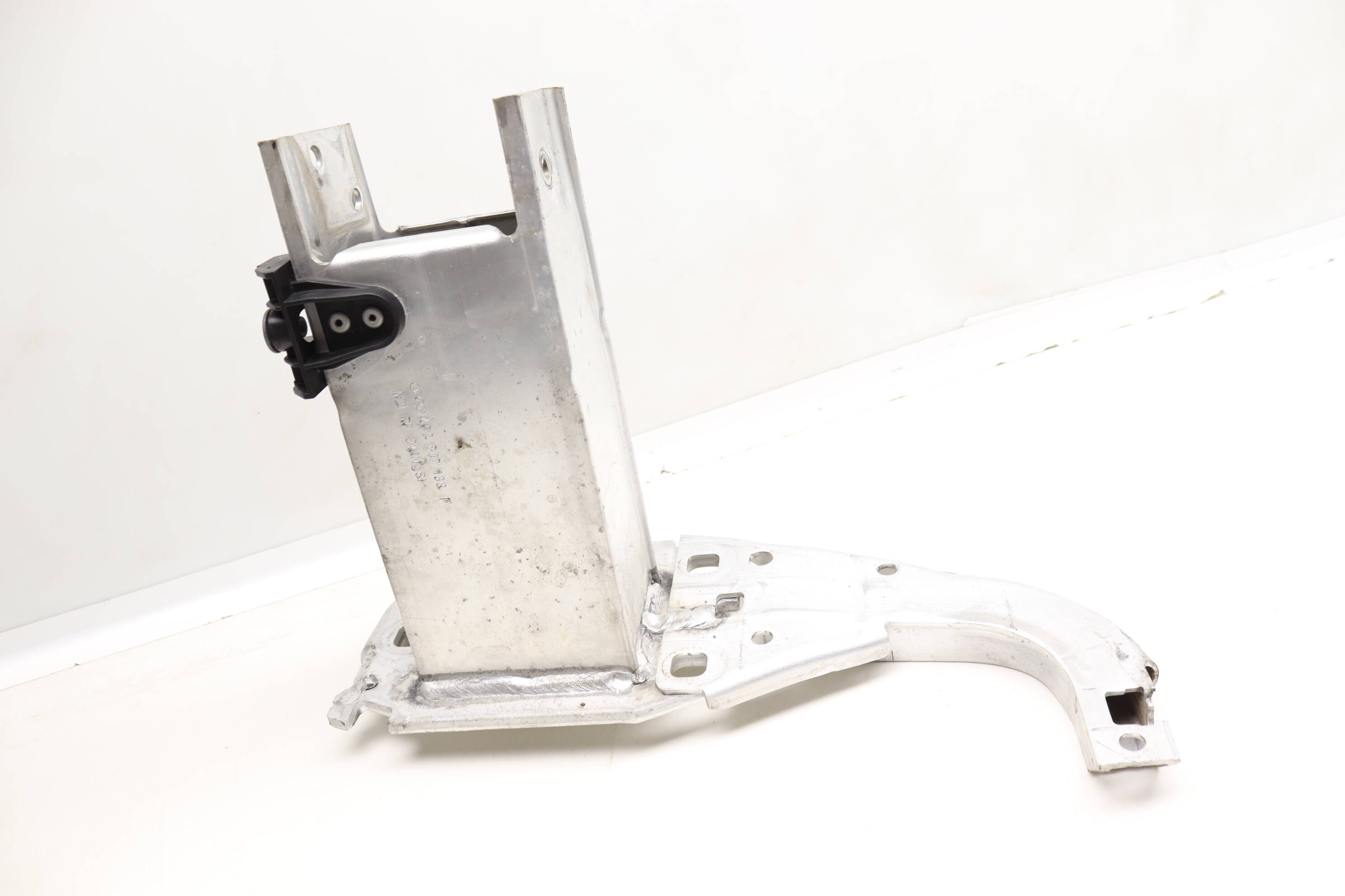 Audi Front Left Bumper Shock / Impact Beam 4G0807133F
