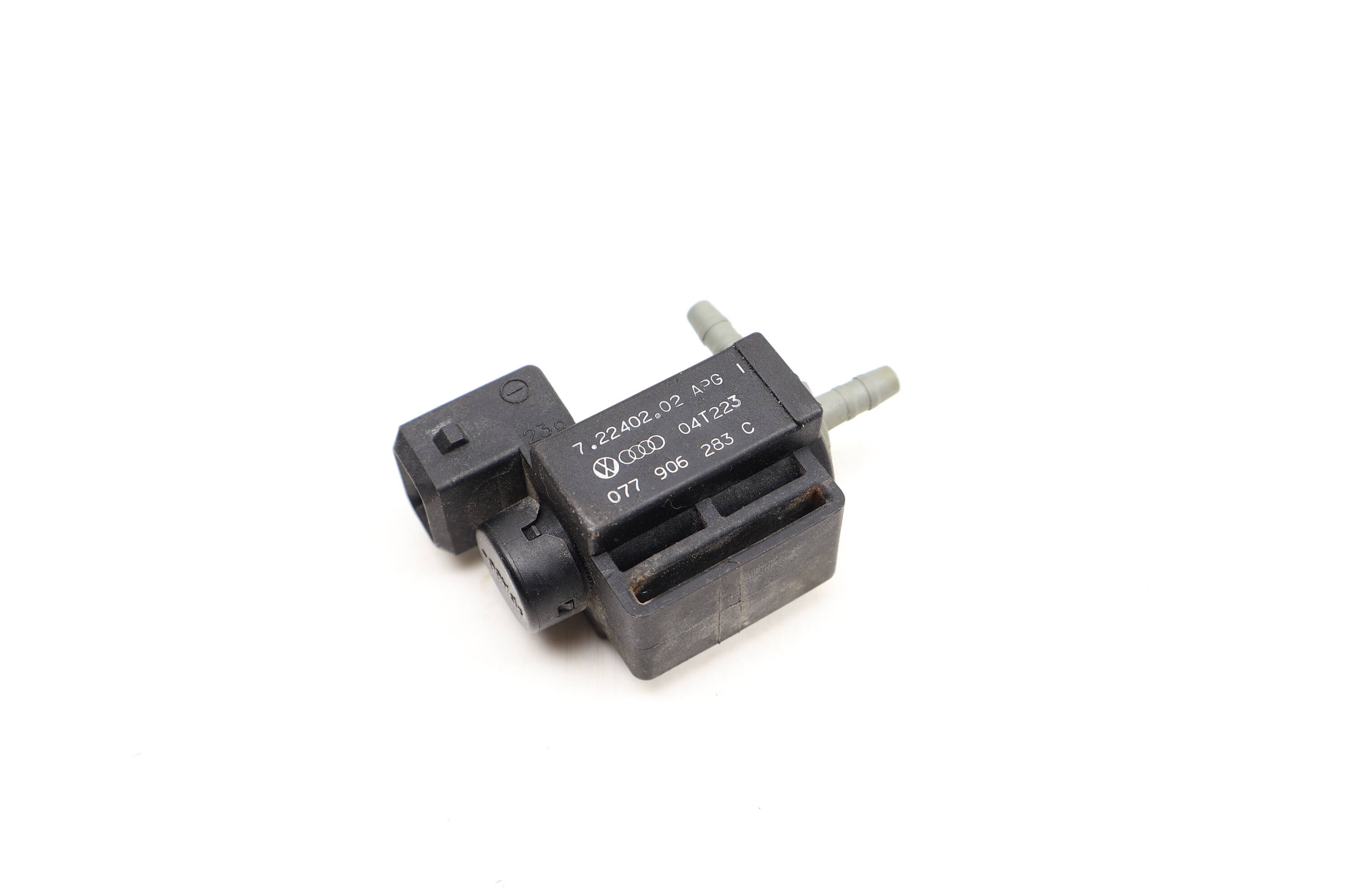 Audi Egr Vacuum Solenoid Valve / Regulator 077906283C