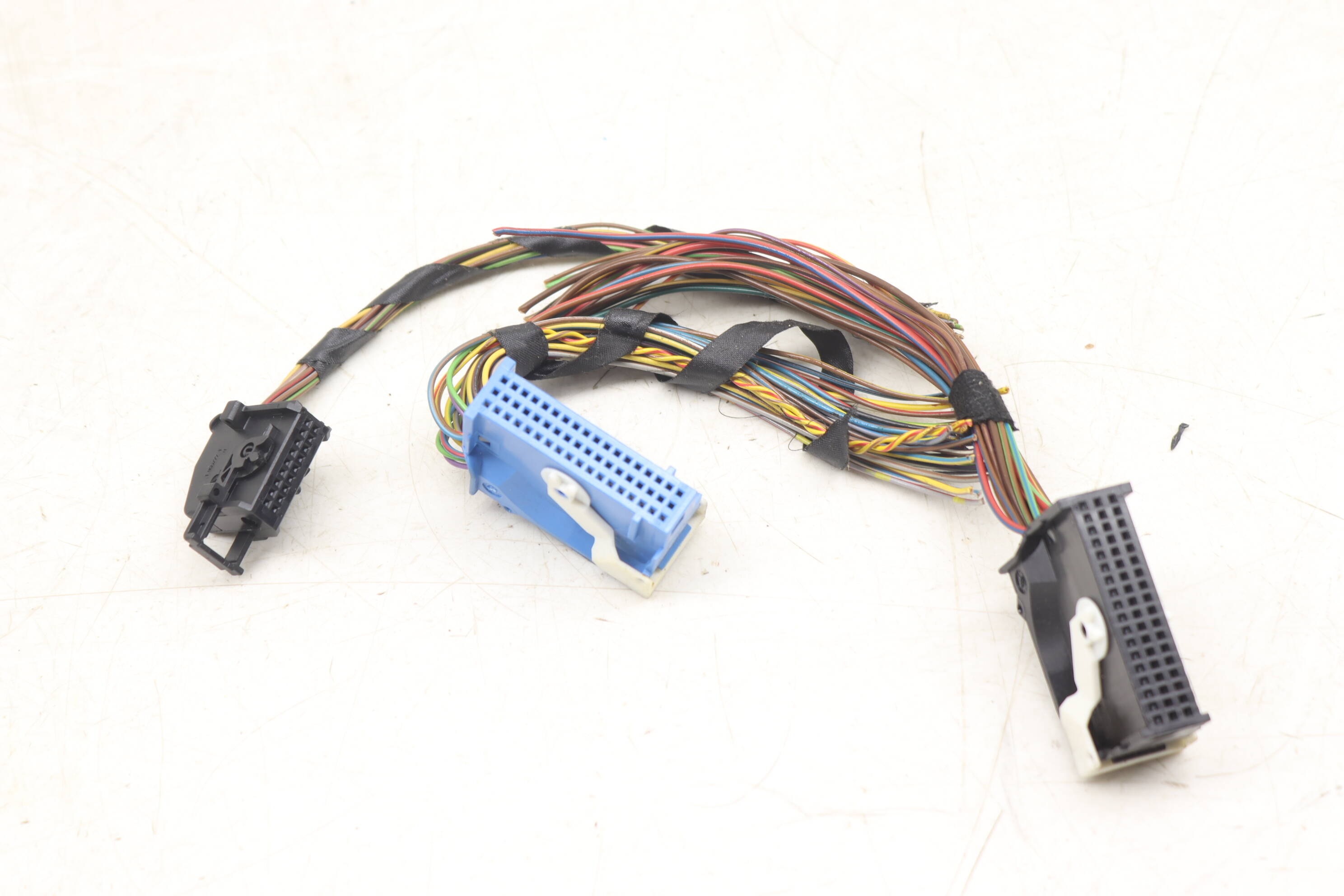 BMW Electronic Junction Box / Bcm Wiring Connector / Pigtail Set