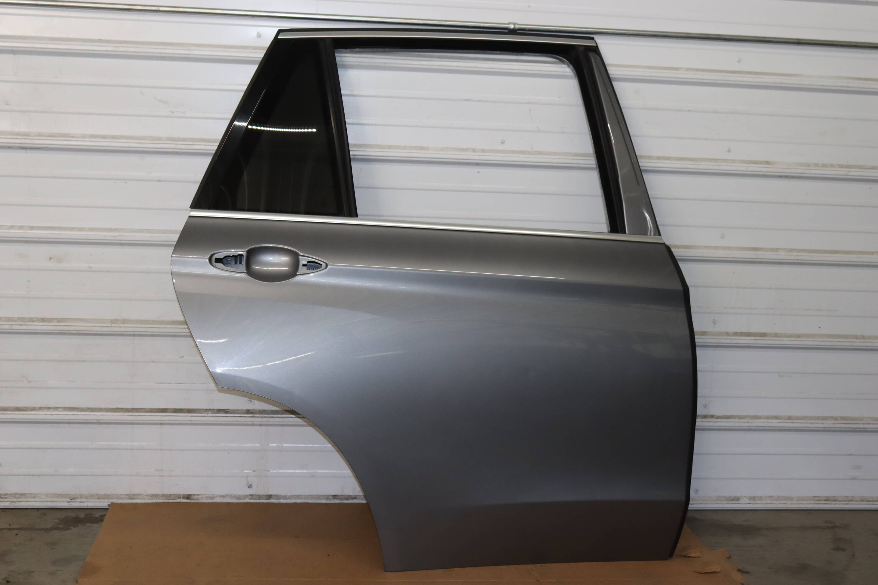 BMW Rear Right Door Shell / Skin / Frame (X5) 41517386740