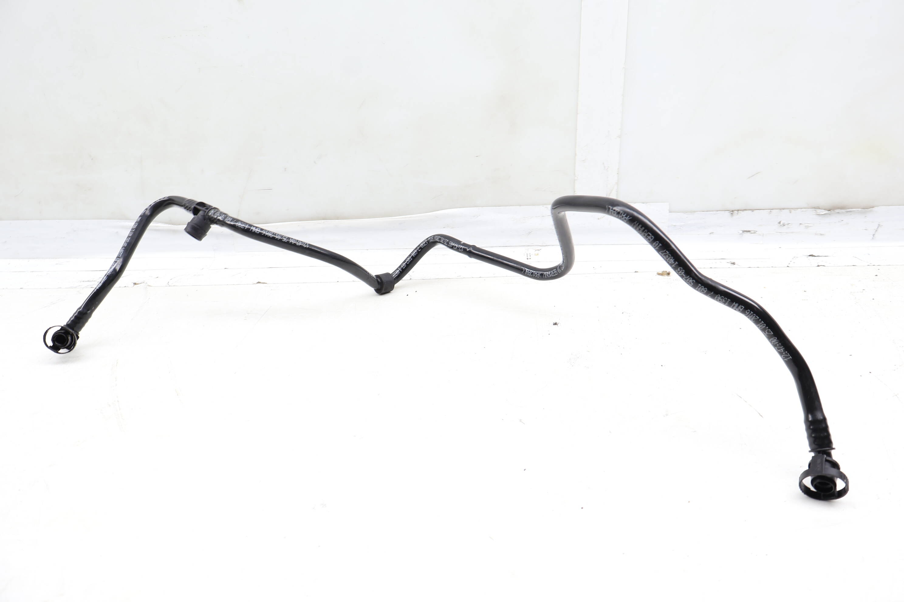 BMW Fuel Tank Breather Line / Suction Jet Pump 13907601507