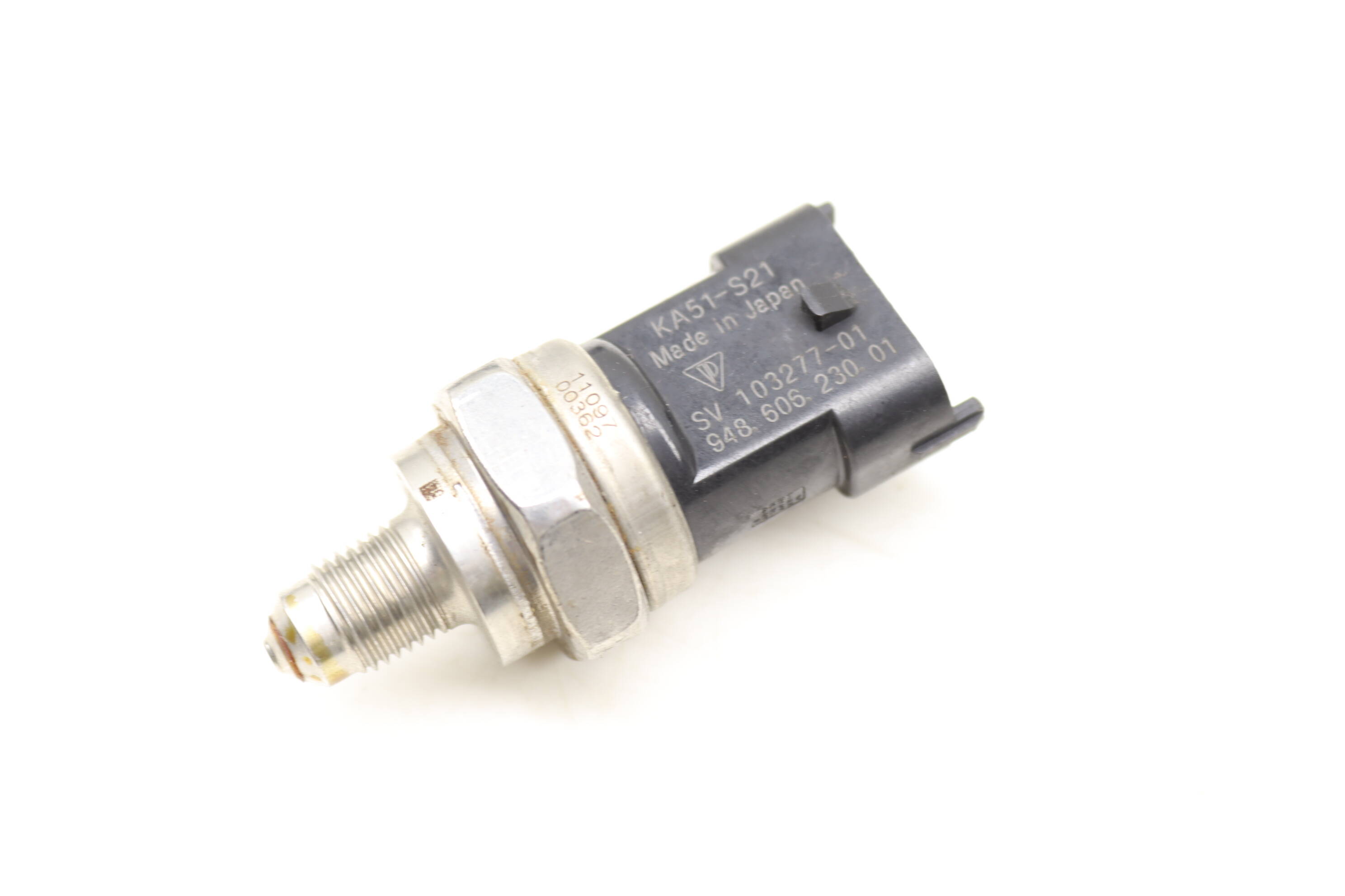 Porsche Fuel Pressure Sensor 94860623001