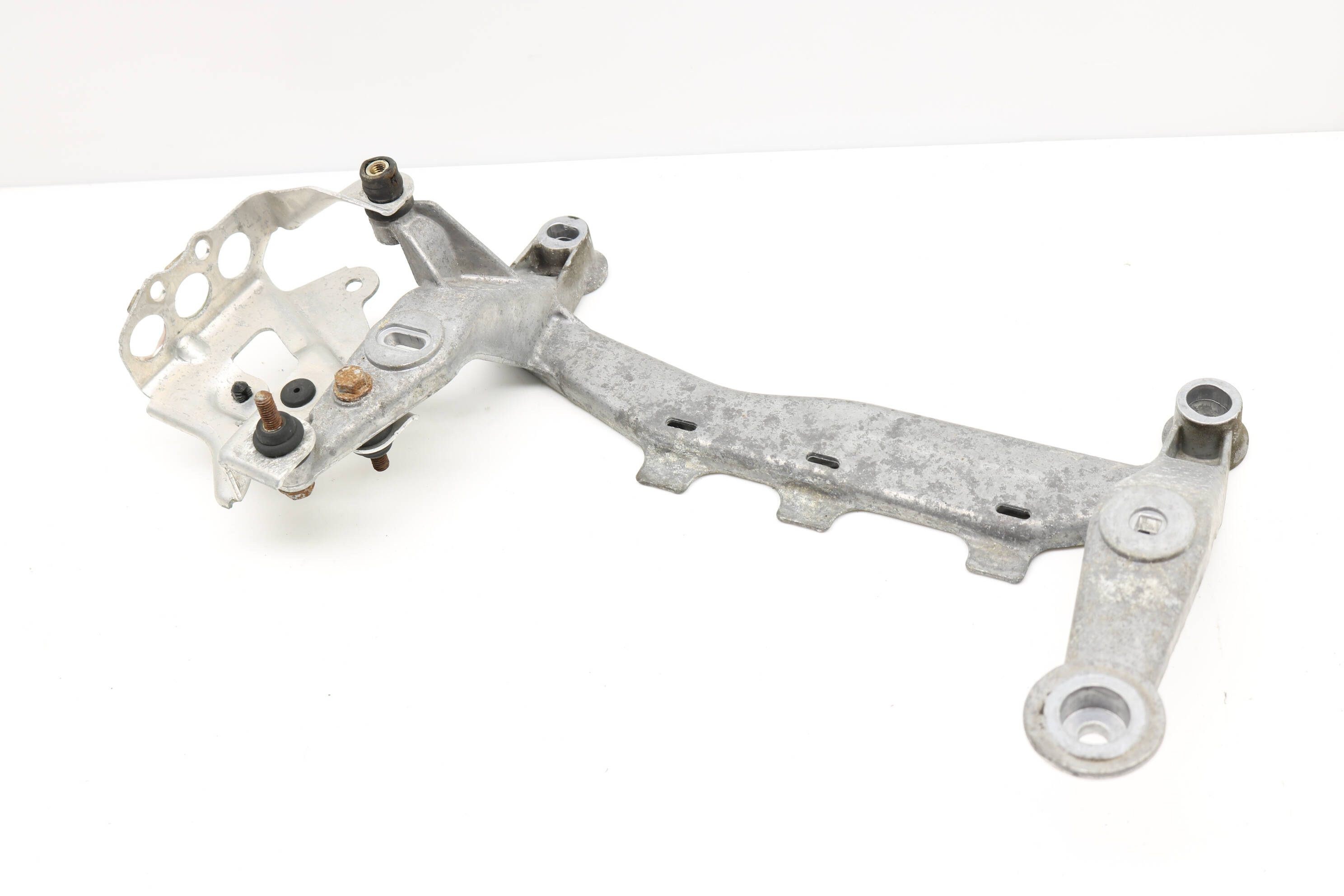 Porsche Air Suspension Pump Compressor Support Bracket 7L0616251