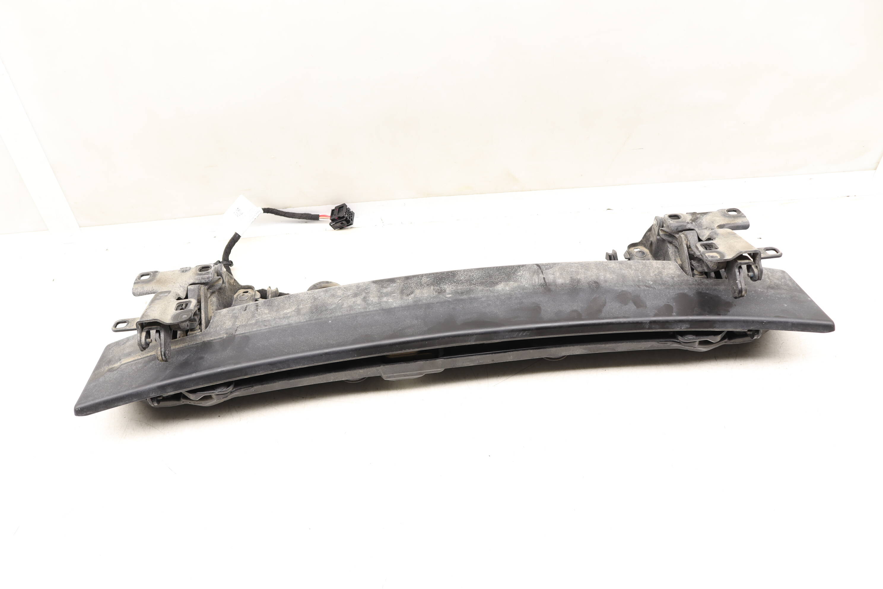 Porsche Rear Spoiler Drive Unit / Motor Assembly 9Y3827204D