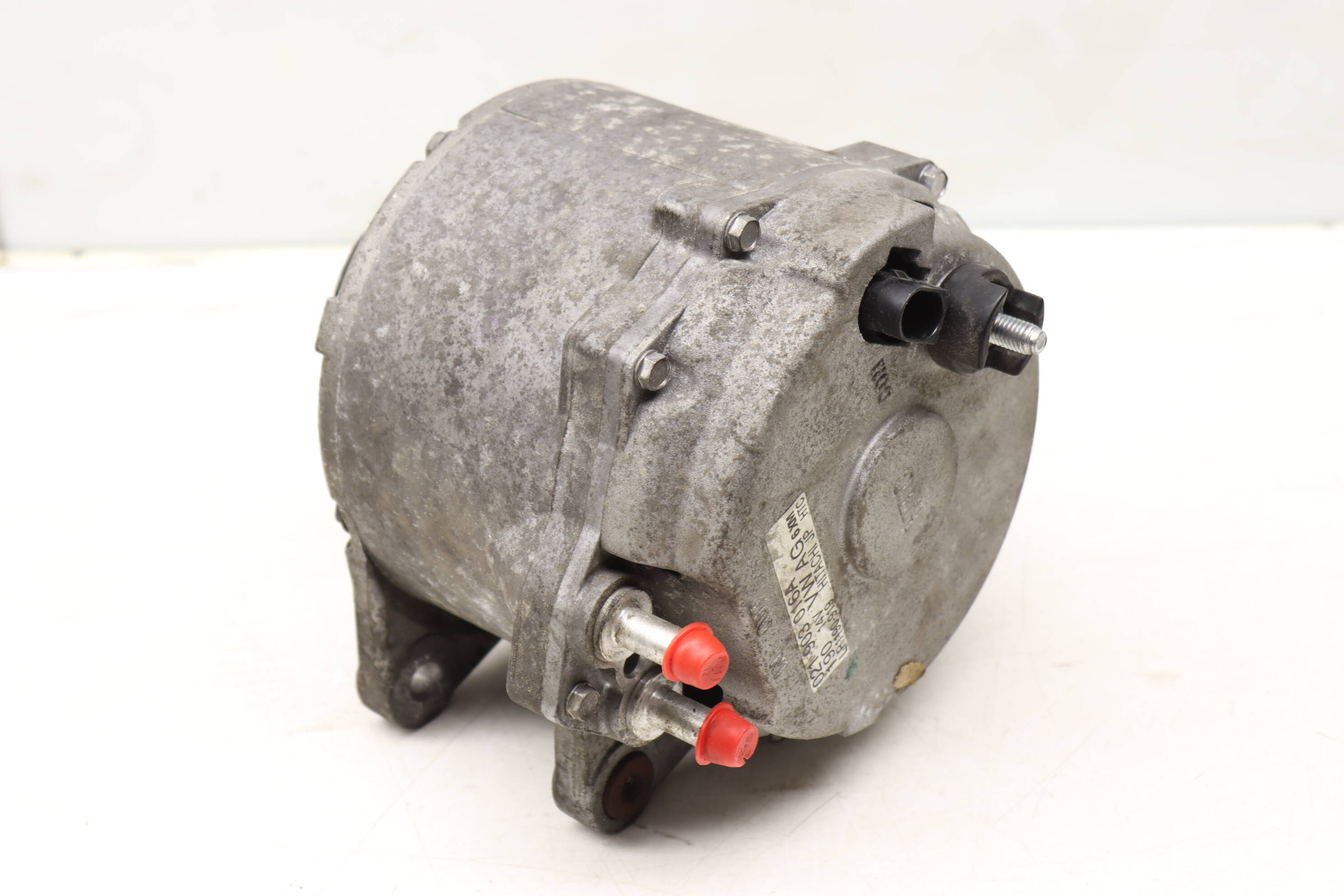 WATER-COOLED ALTERNATOR - 190 AMP - AUDI Q7 PORSCHE CAYENNE VW TOUAREG