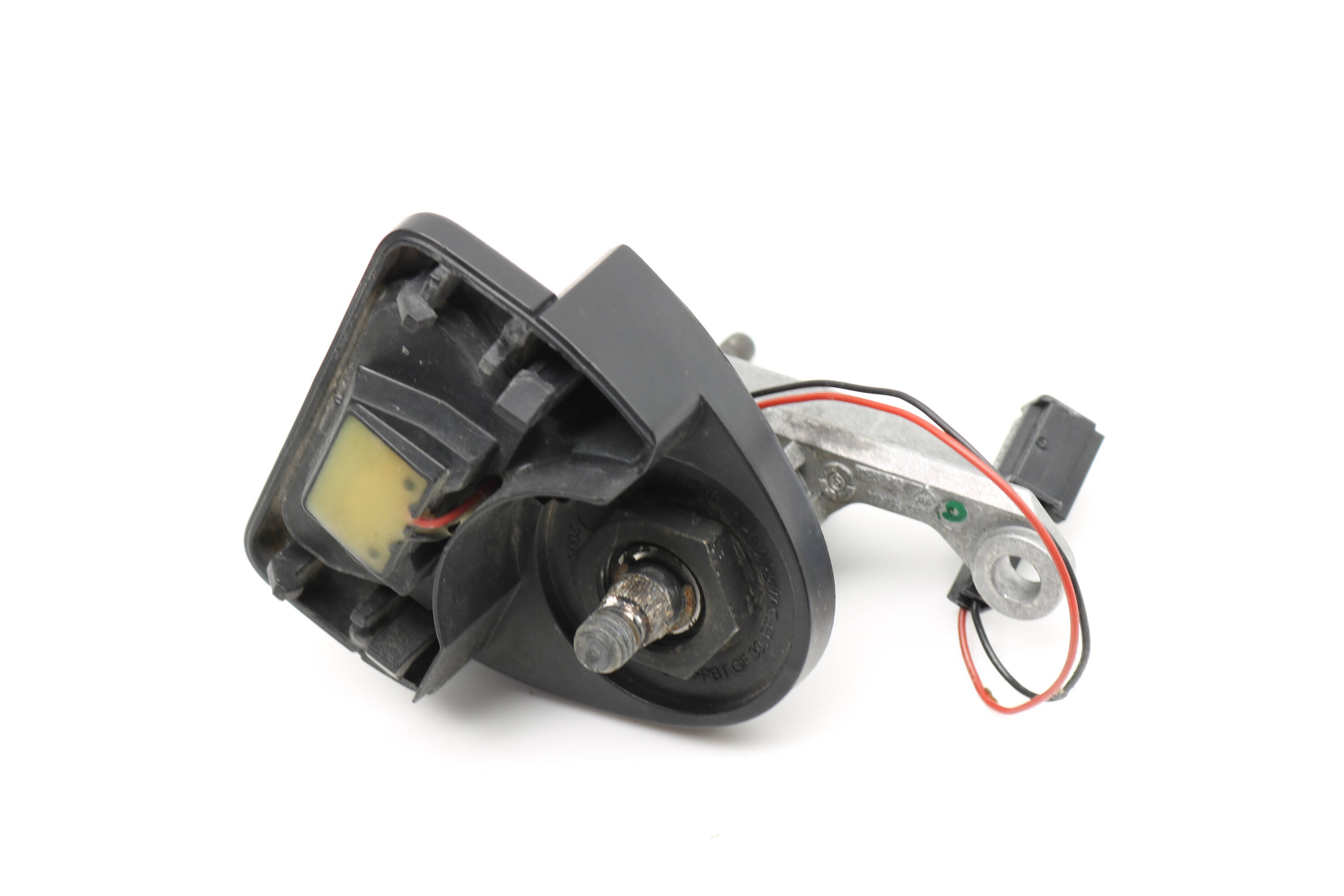 REAR - TRUNK HATCH WINDOW GLASS RELEASE SWITCH / BUTTON - VW TOUAREG