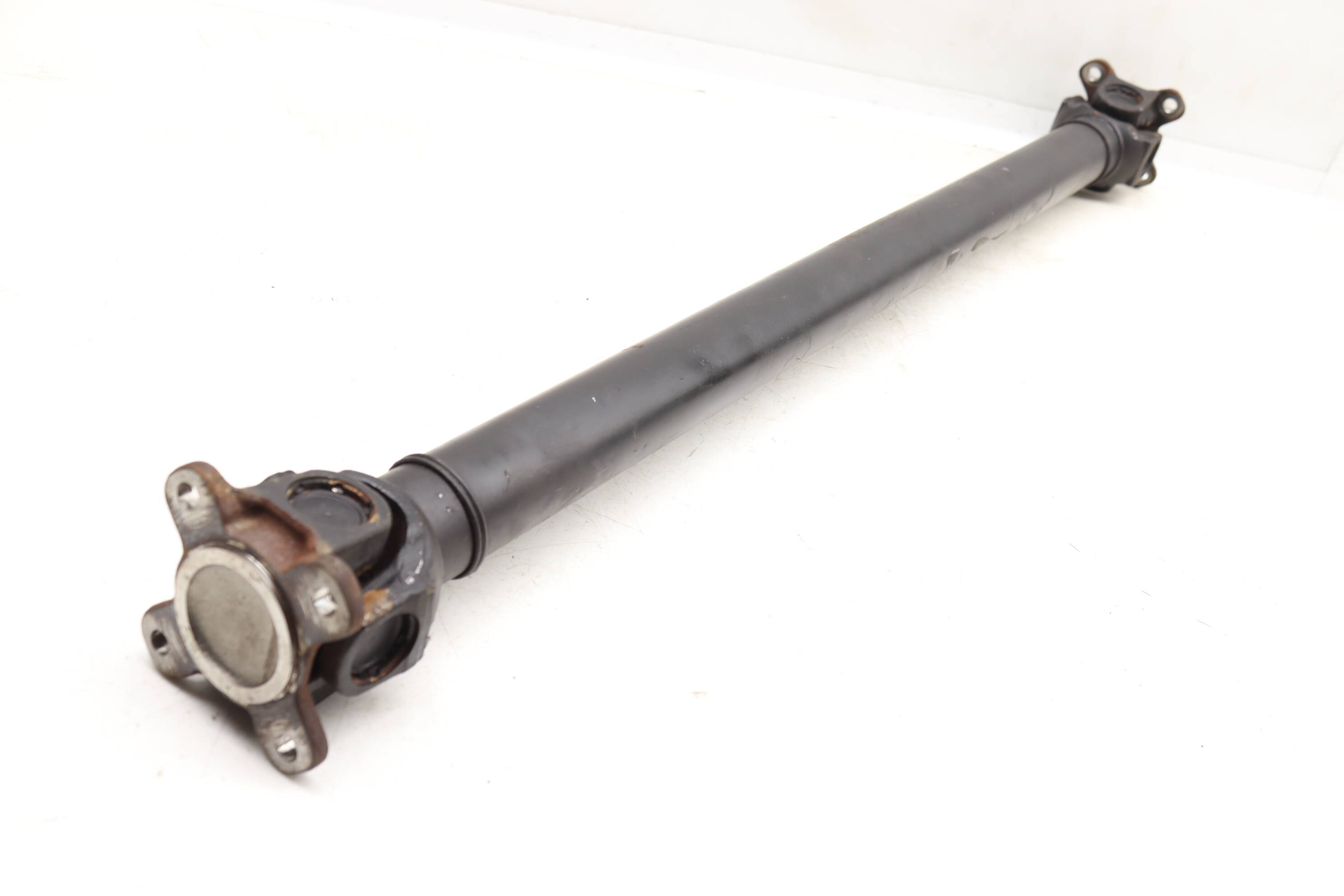 BMW Front Driveshaft / Propeller Shaft 26209425906