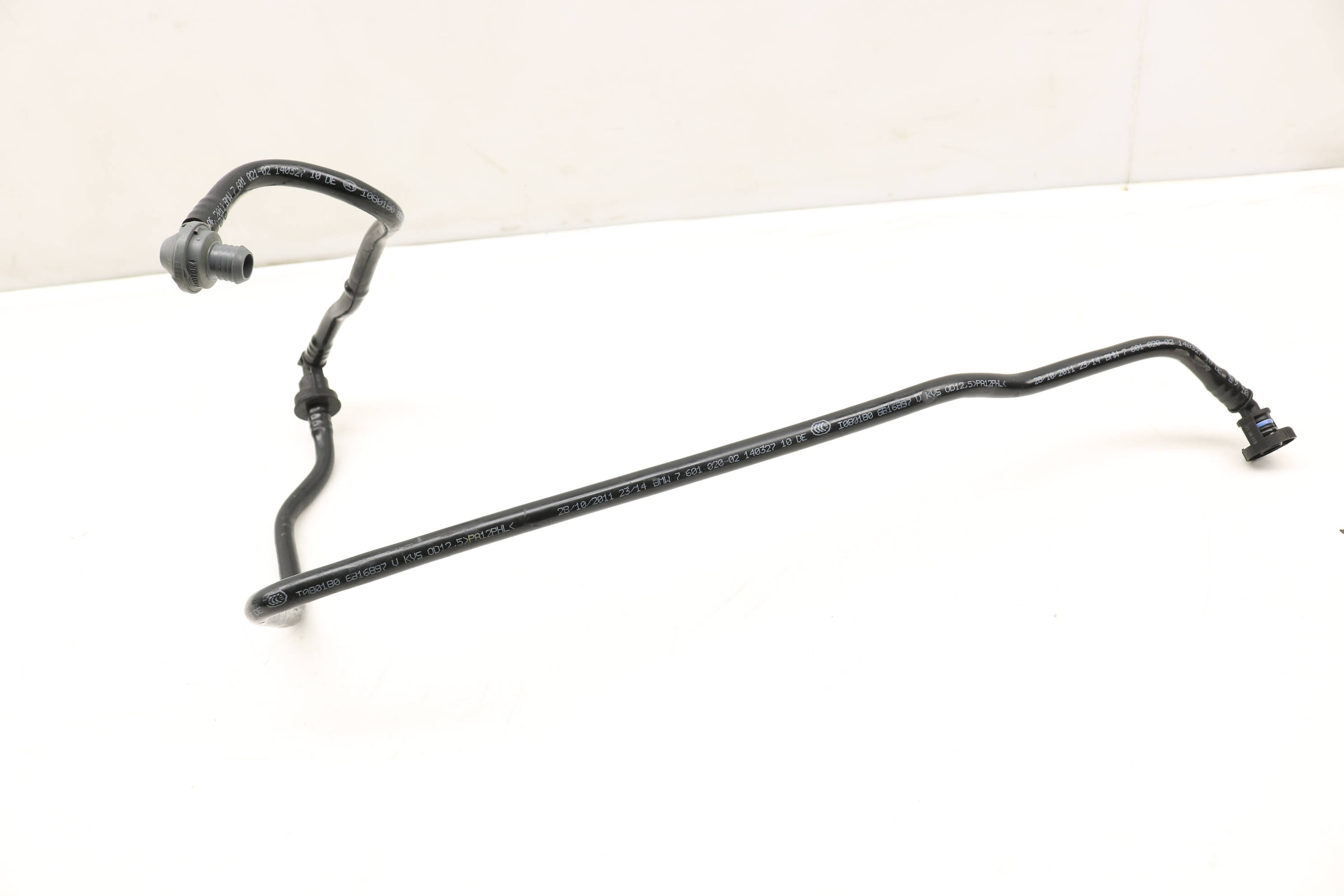 BMW Brake Booster Vacuum Line / Pipe / Hose (X3, X4) 11667601020