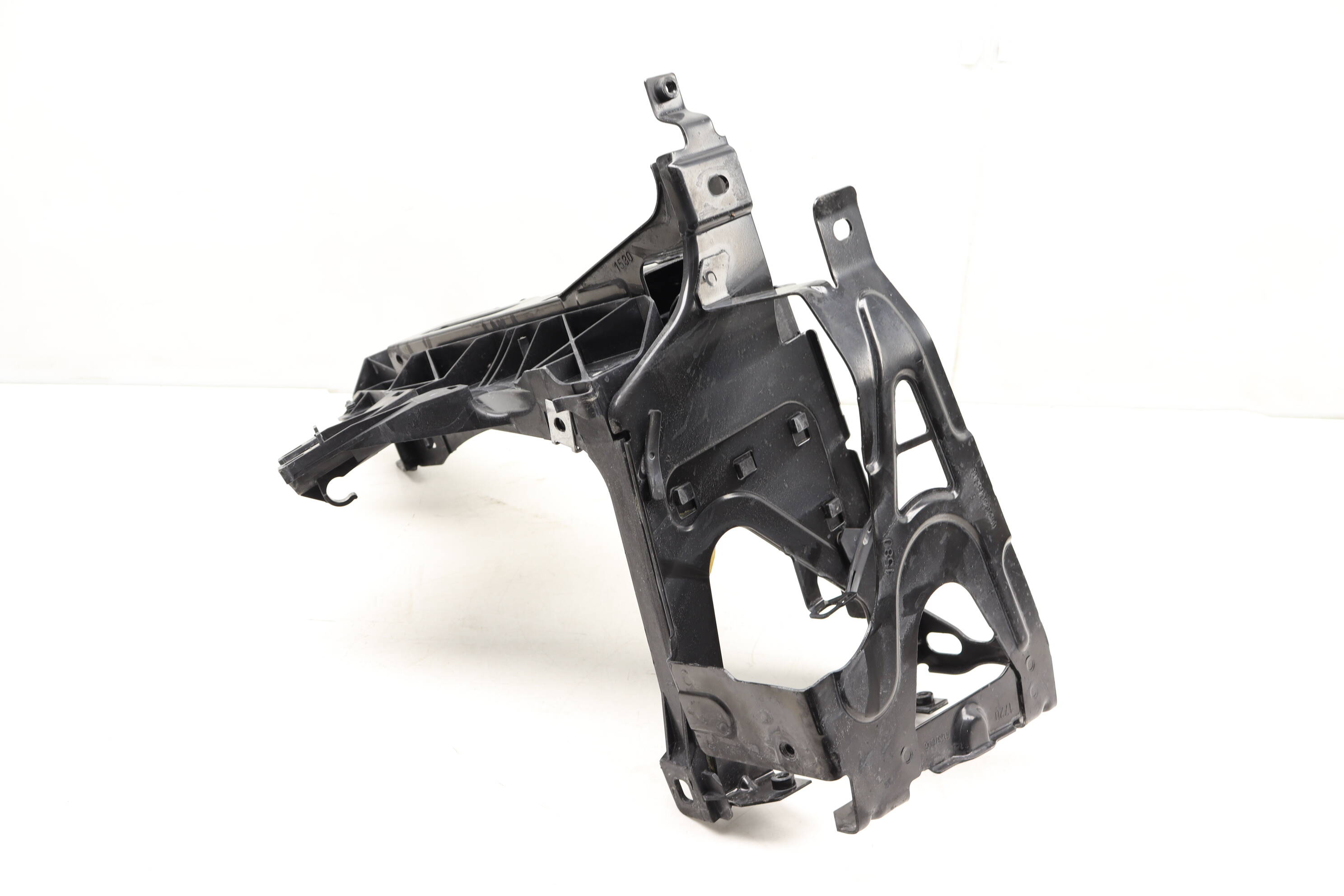 BMW Left Headlight Mount Bracket 51647184159