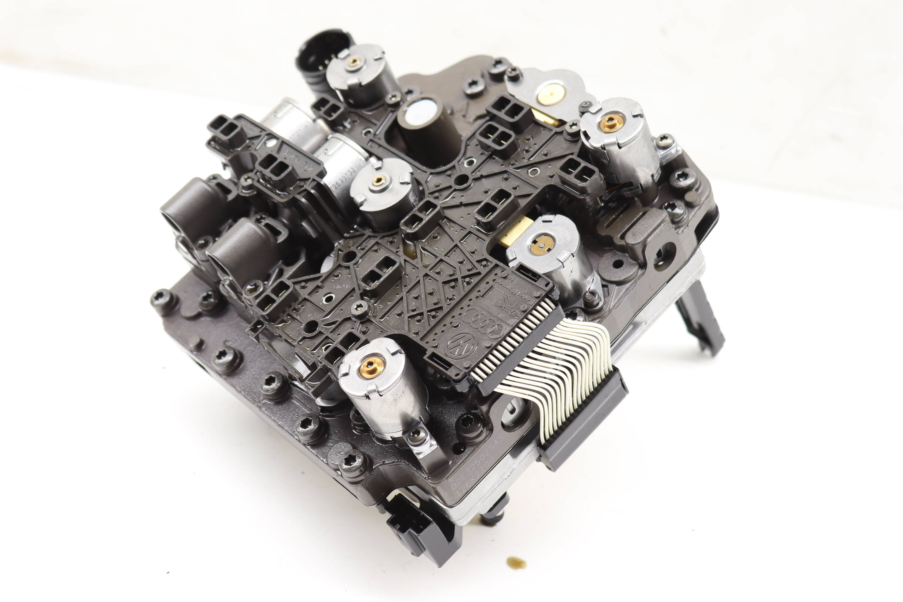VW Transmission Valve Body / Mechatronic 09G325039F