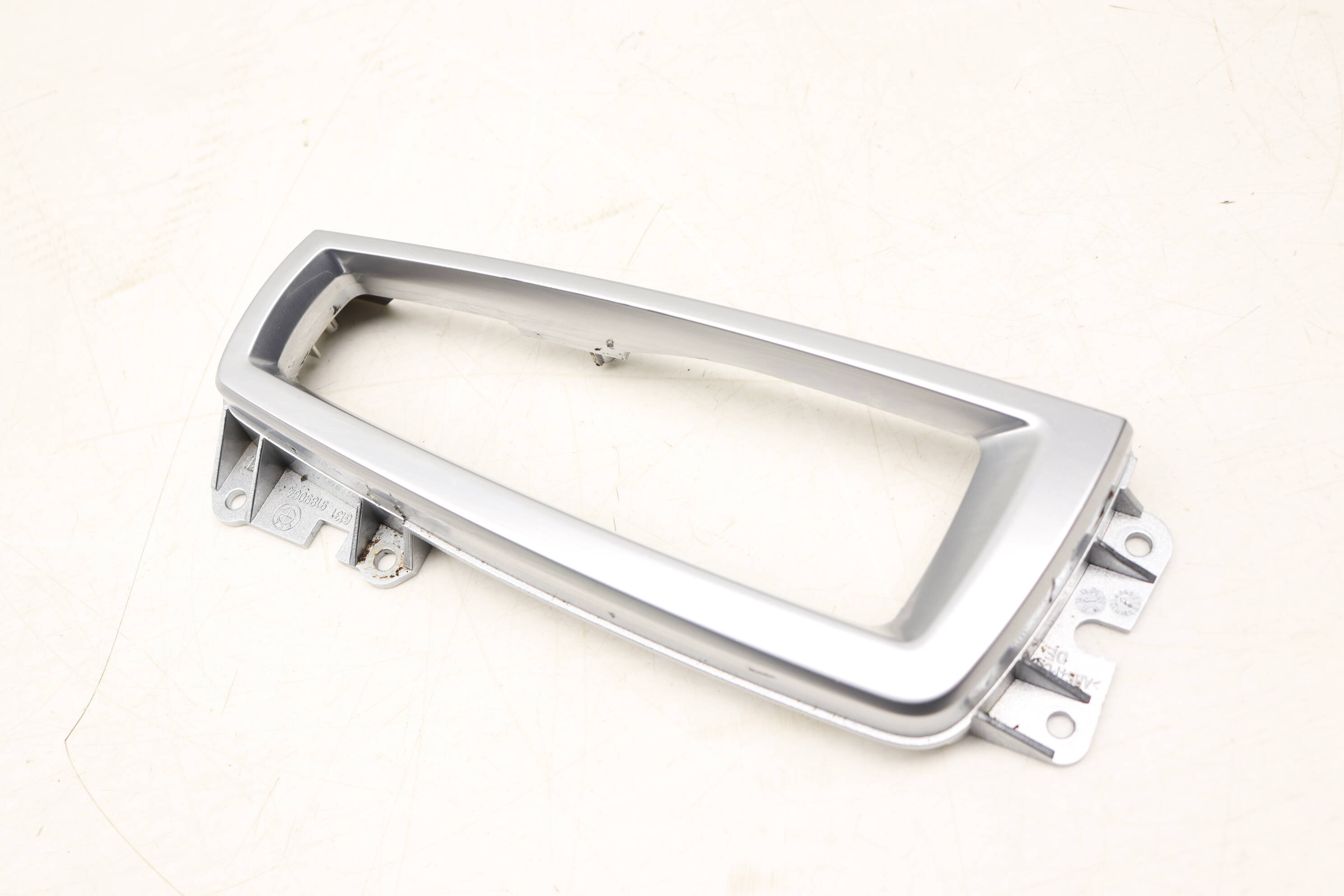 BMW Automatic Shift Selector Trim / Bezel 61319189064