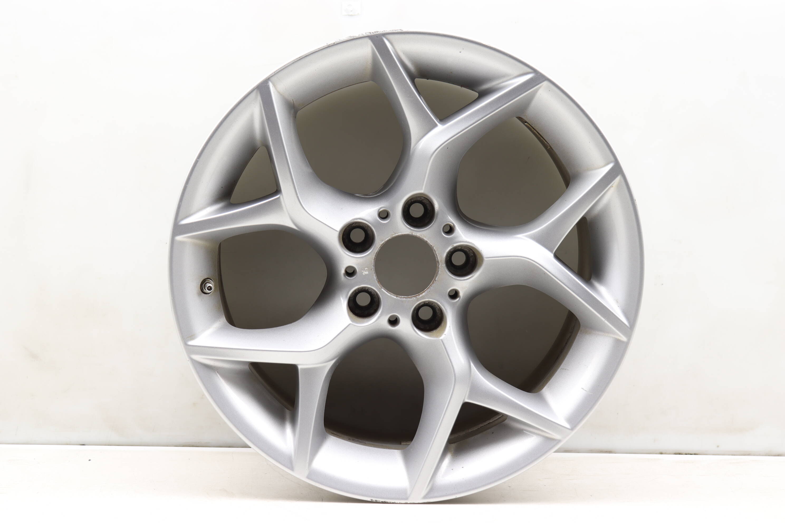 BMW 18" Inch Alloy Rim / Wheel (X1) 36116789145