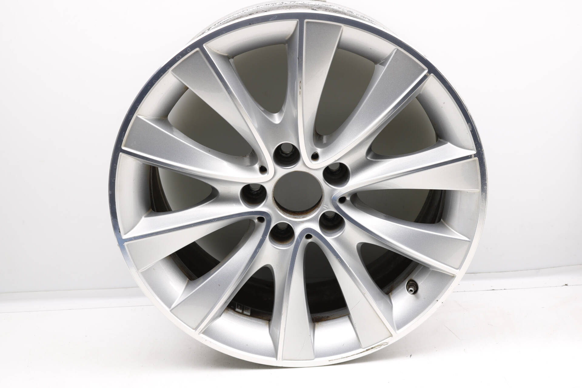 BMW 18" Inch Alloy Rim / Wheel (10-Spoke) 36116851075
