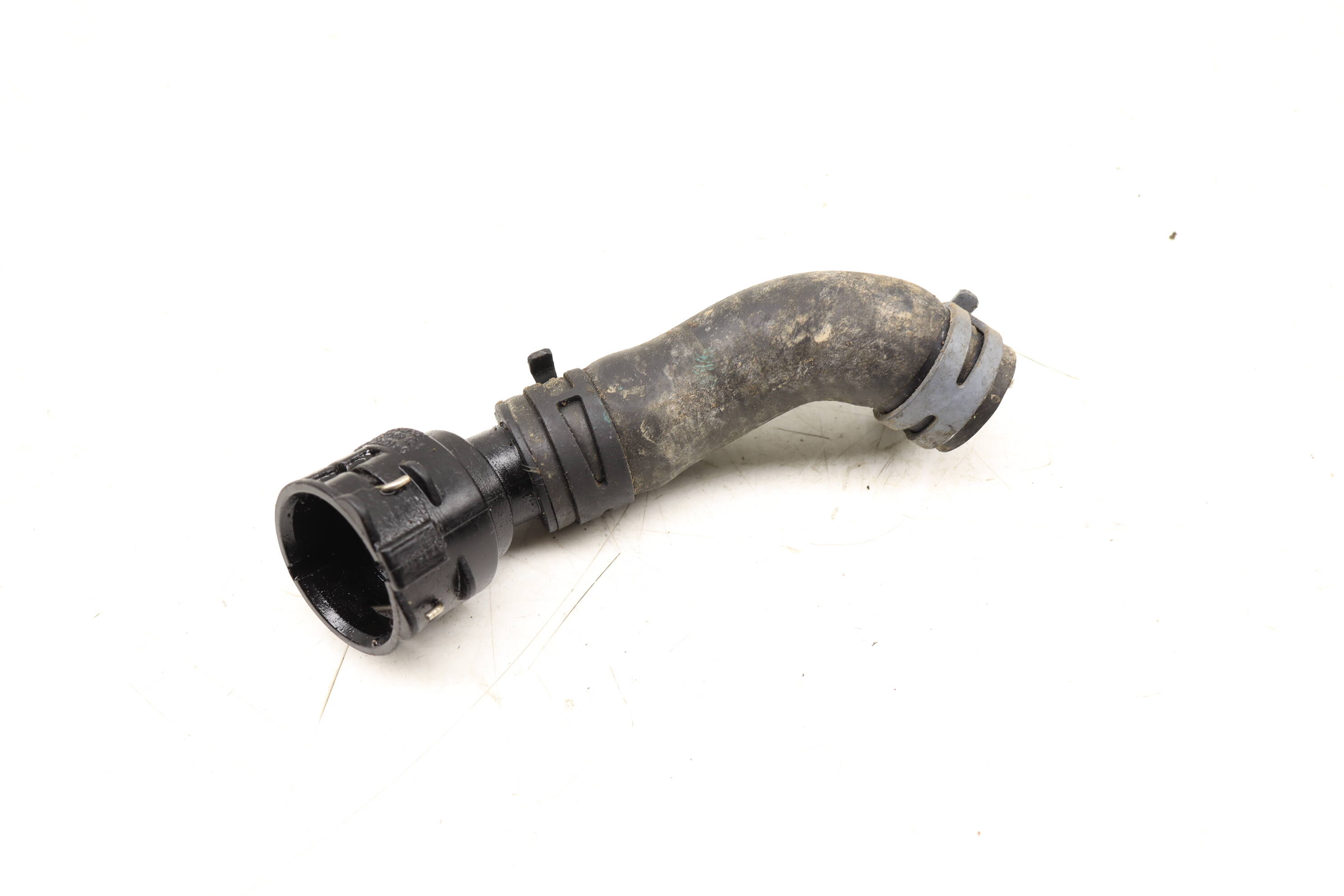 Audi Coolant / Water Hose 5Q0122058B