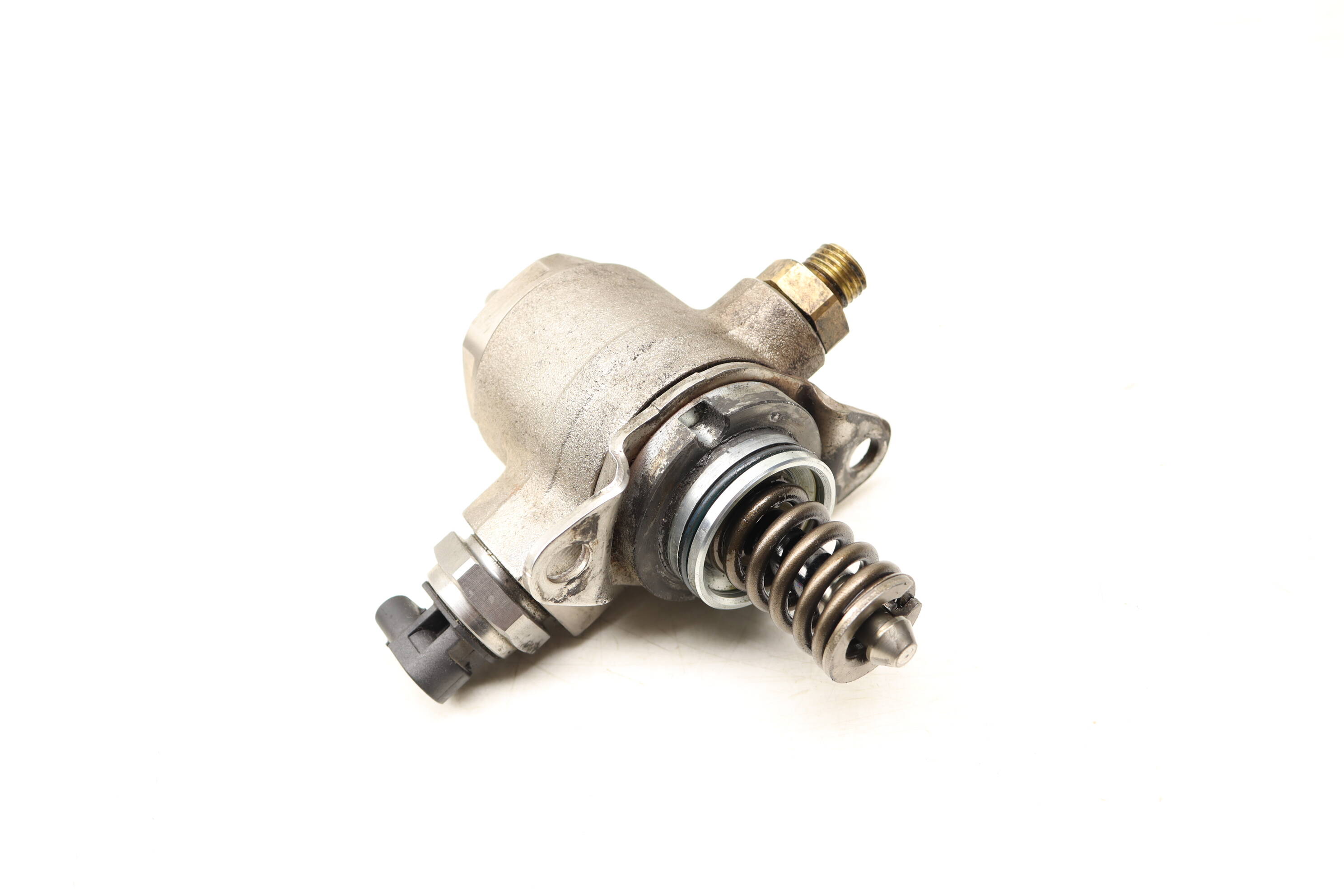 Audi High Pressure Fuel Pump / Hpfp 06J127025L