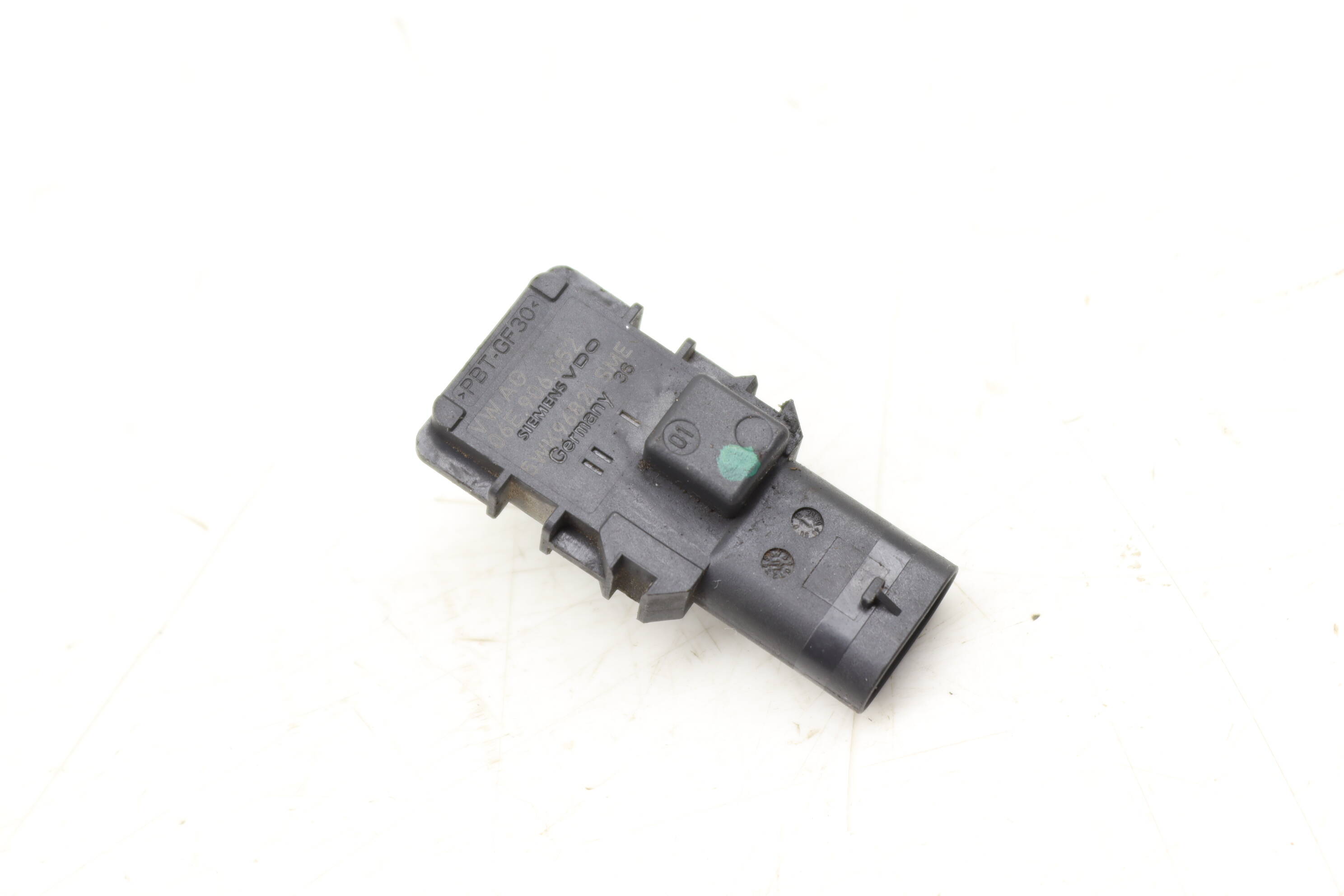 Audi Secondary Air Pump Pressure Sensor 06E906052