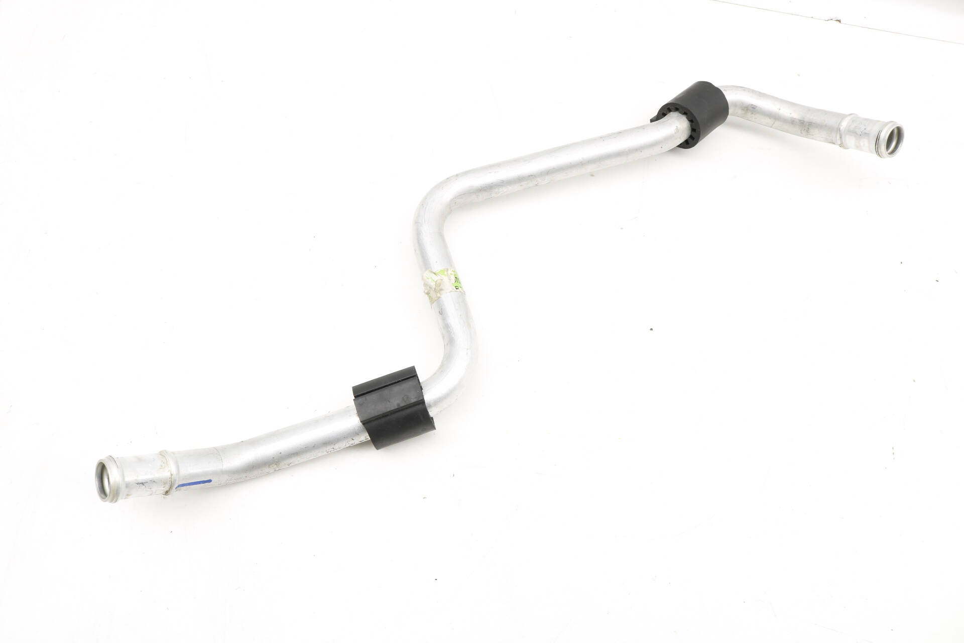COOLANT TUBE / LINE / PIPE - PORSCHE PANAMERA