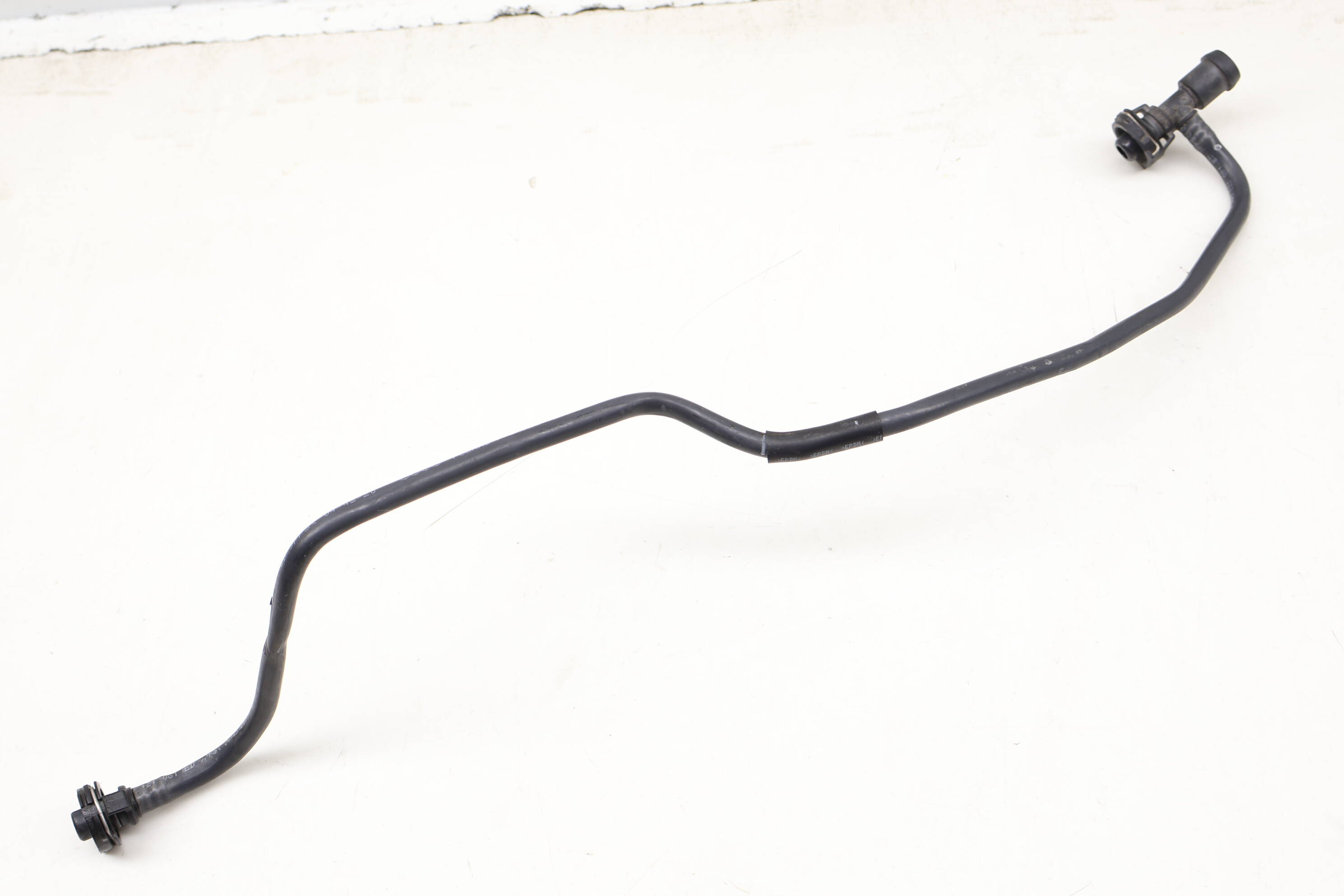 Audi Coolant Reservoir Hose / Line 8W0121081ED