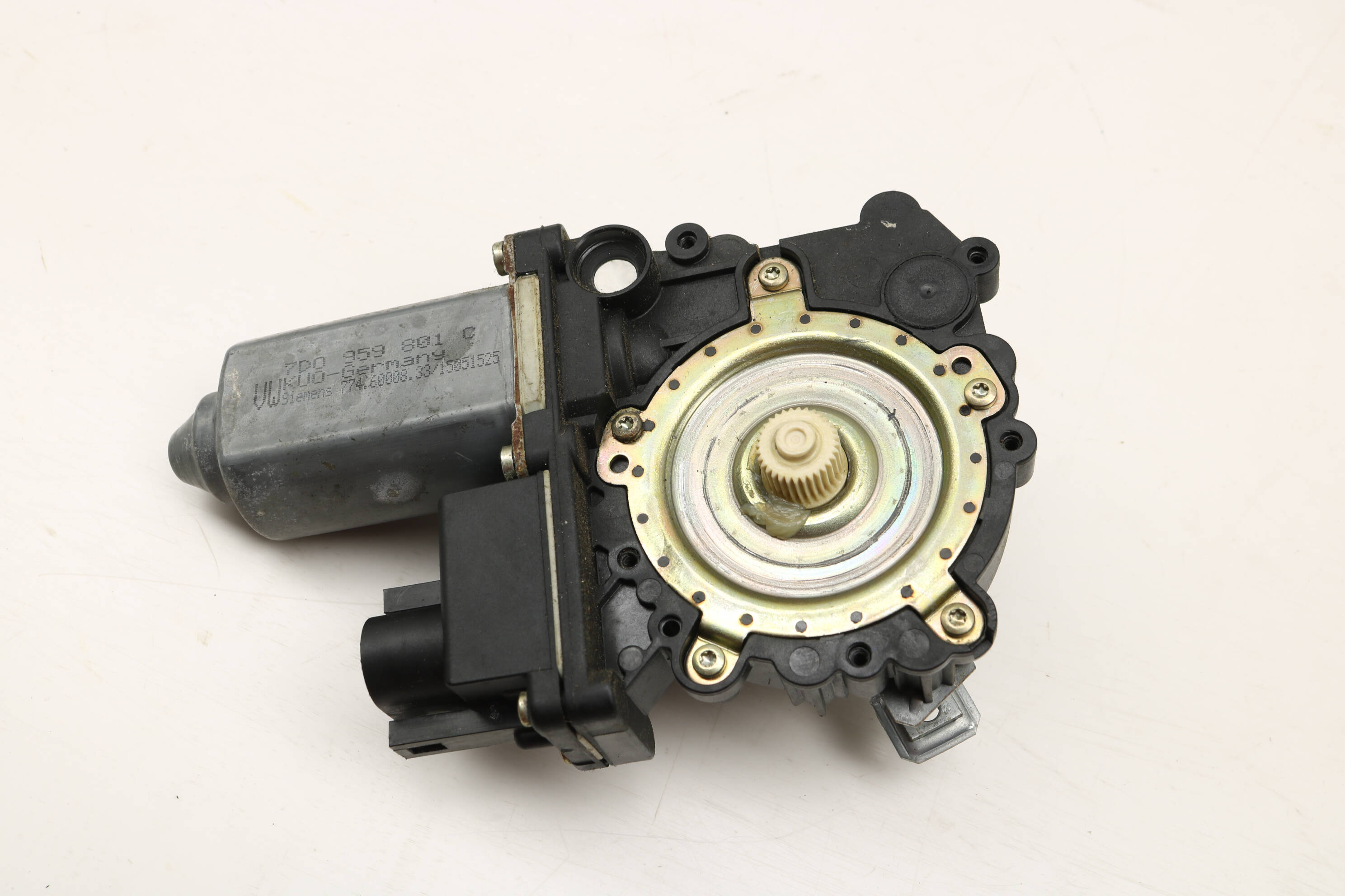 FRONT LEFT - WINDOW MOTOR - VW EUROVAN - 7D0959801C