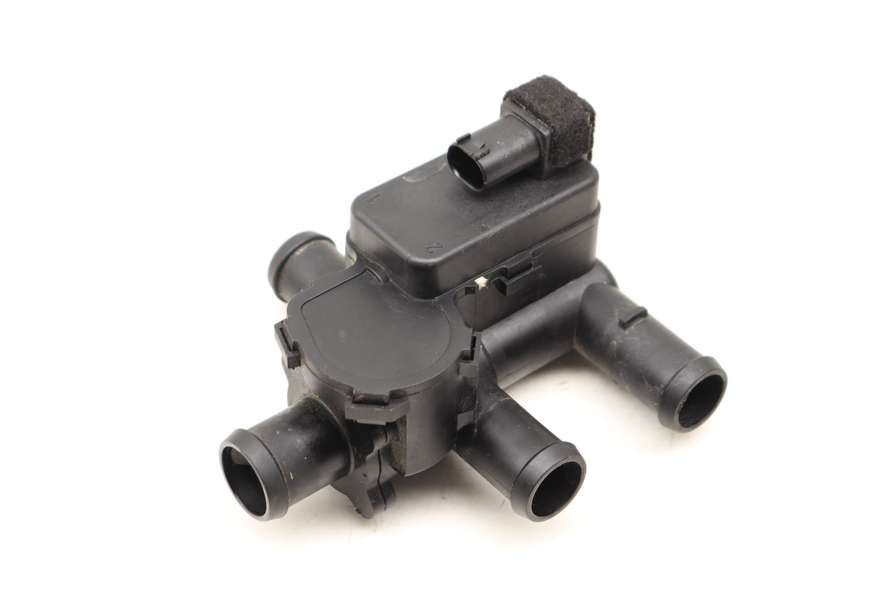 WolfAutoParts.com - HEATER CONTROL VALVE - MERCEDES-BENZ CL500 CL550 ...