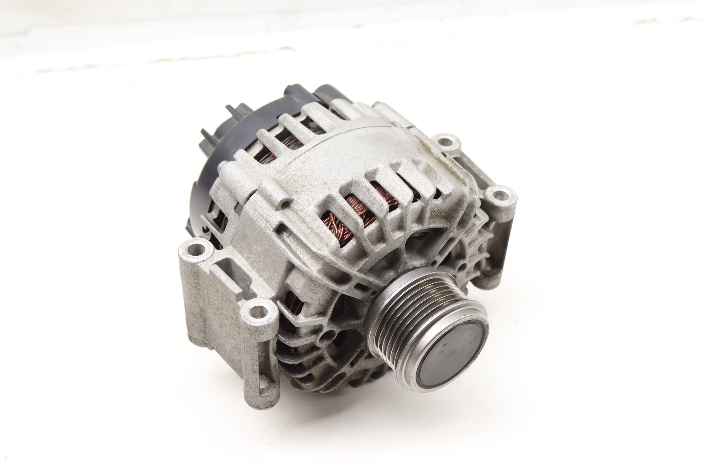 VW Alternator / Generator (140 Amp) 06K903026C