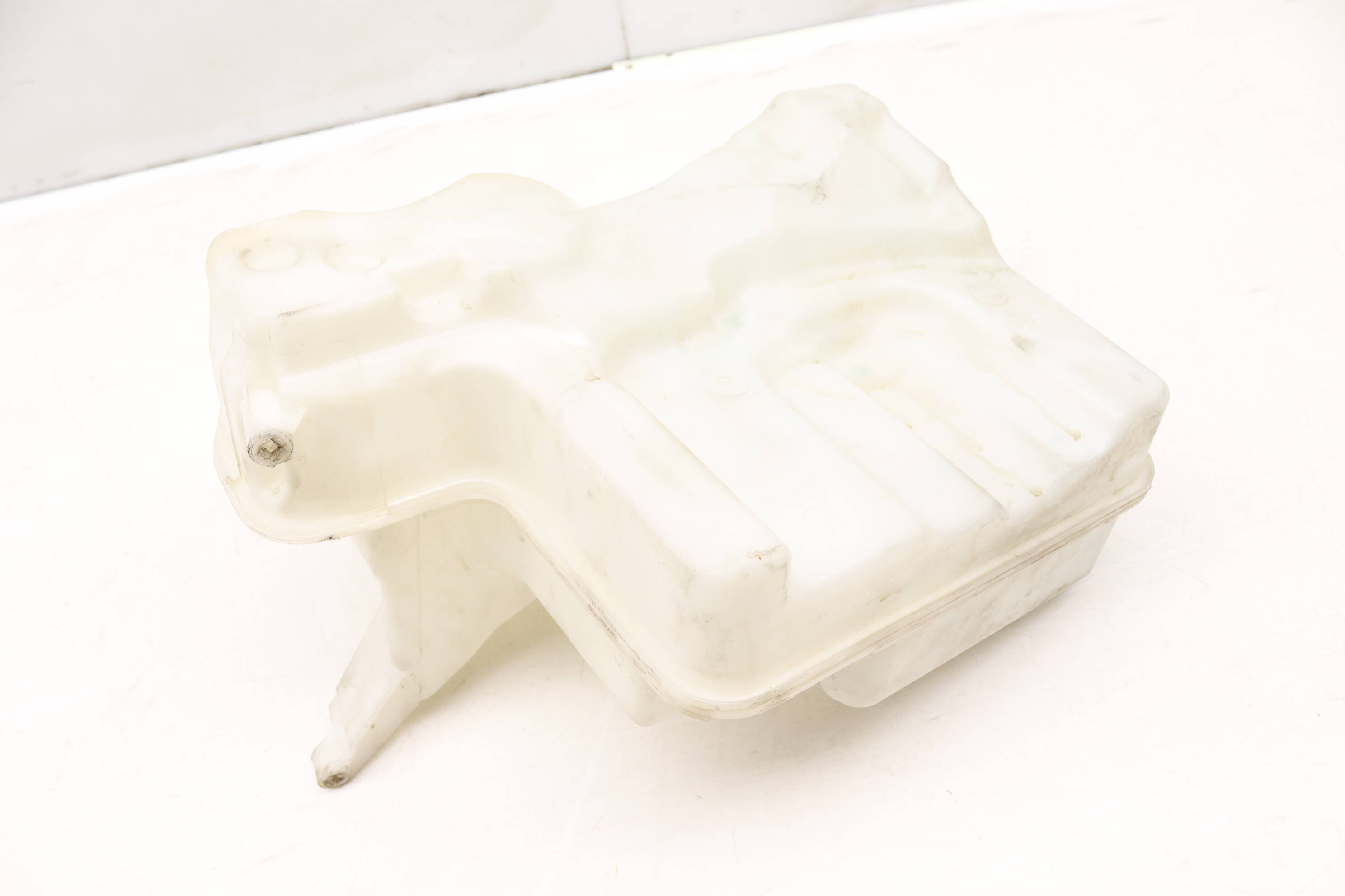 BMW Windshield Washer Reservoir / Tank / Bottle 61677179450