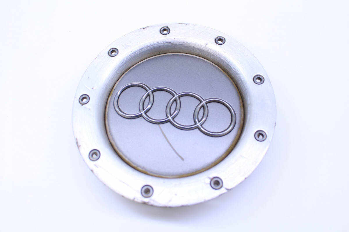 WHEEL / RIM CENTER CAP - AUDI A4 A6 A8 ALLROAD RS6 - 8D0601165K
