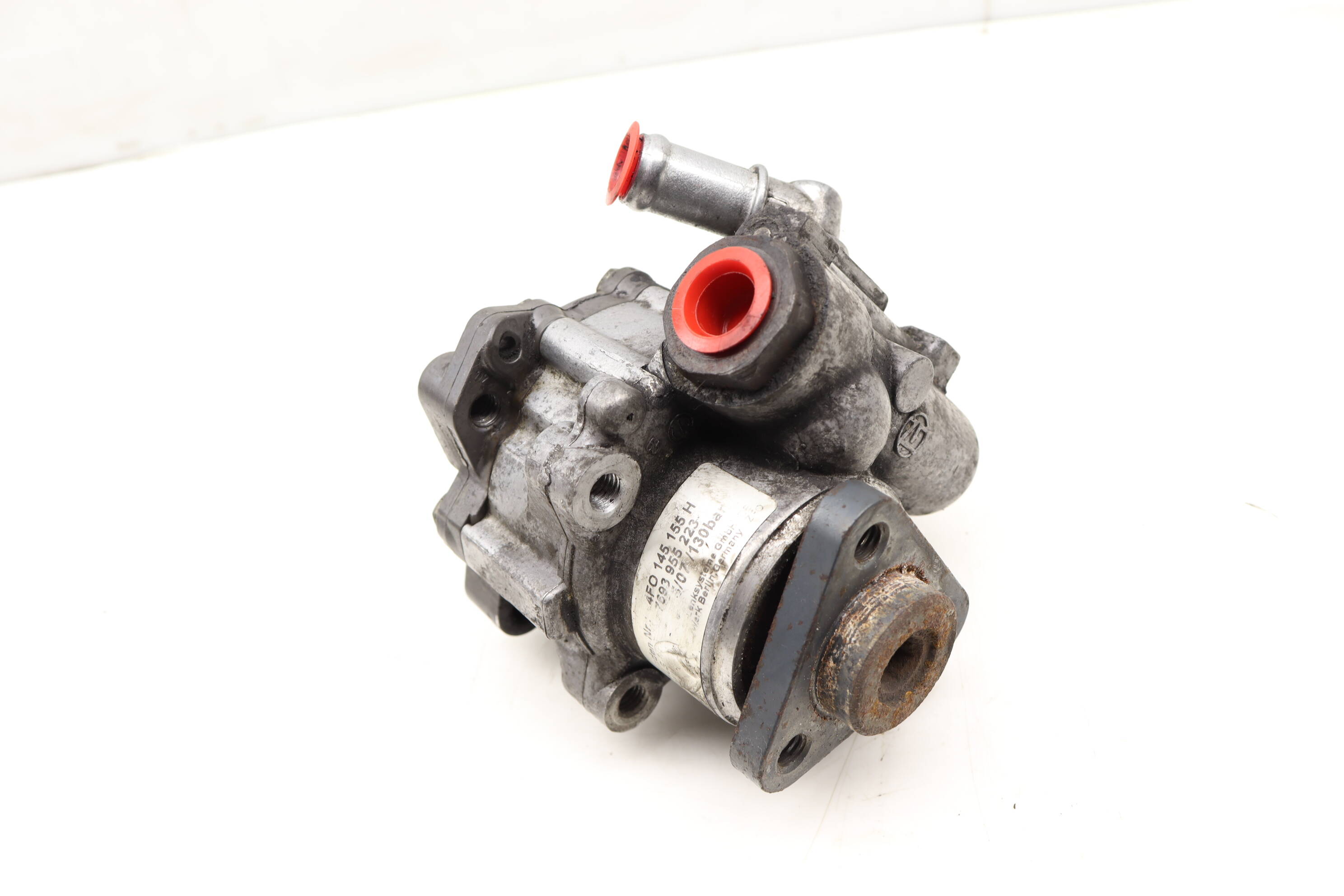 Audi Power Steering Pump (A6 Quattro, A6) 4F0145155H