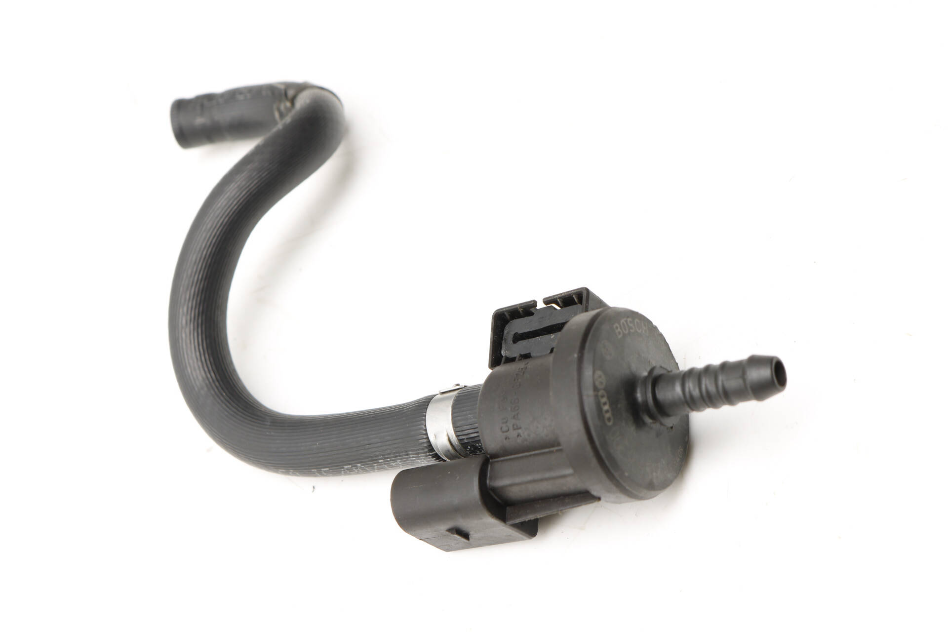 Audi Vacuum / Breather Hose W/ Purge Valve 8E0133781C